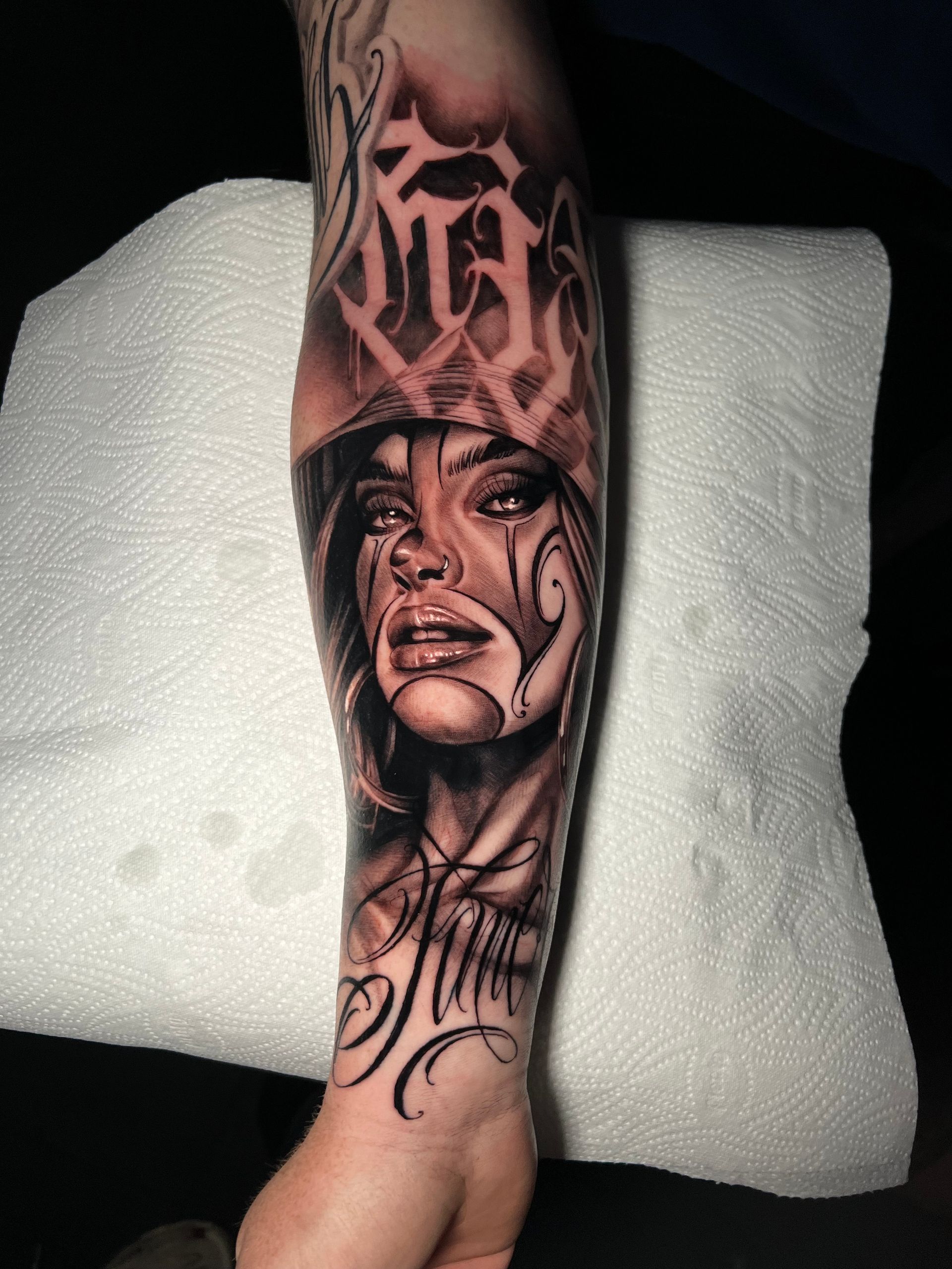 Calix Tattoo - Chicano & Script Tattoo Artist Exeter