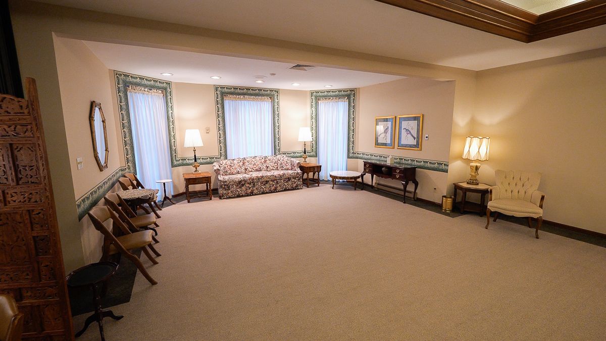 Brown-Butz-Diedring Chapel| Bozell Funeral Homes