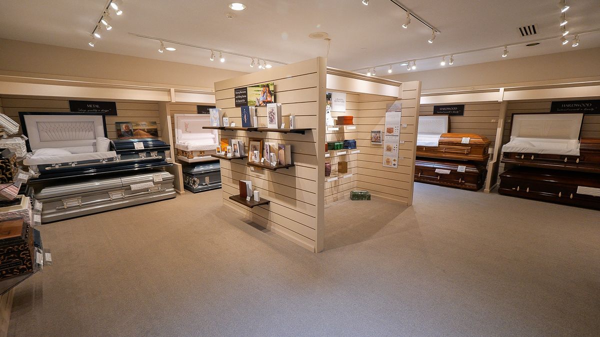 Brown-Butz-Diedring Chapel| Bozell Funeral Homes