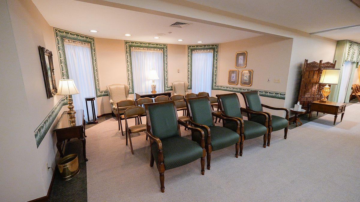Brown-Butz-Diedring Chapel| Bozell Funeral Homes