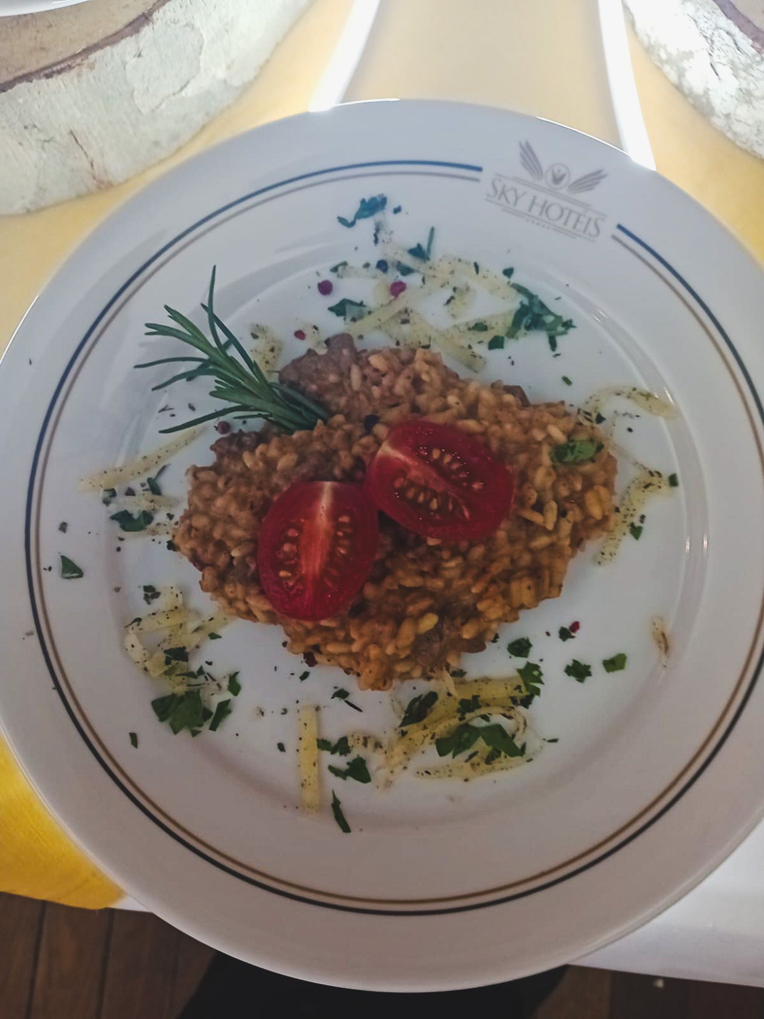 Sky Samuara presente na 18ª Noite da Salada