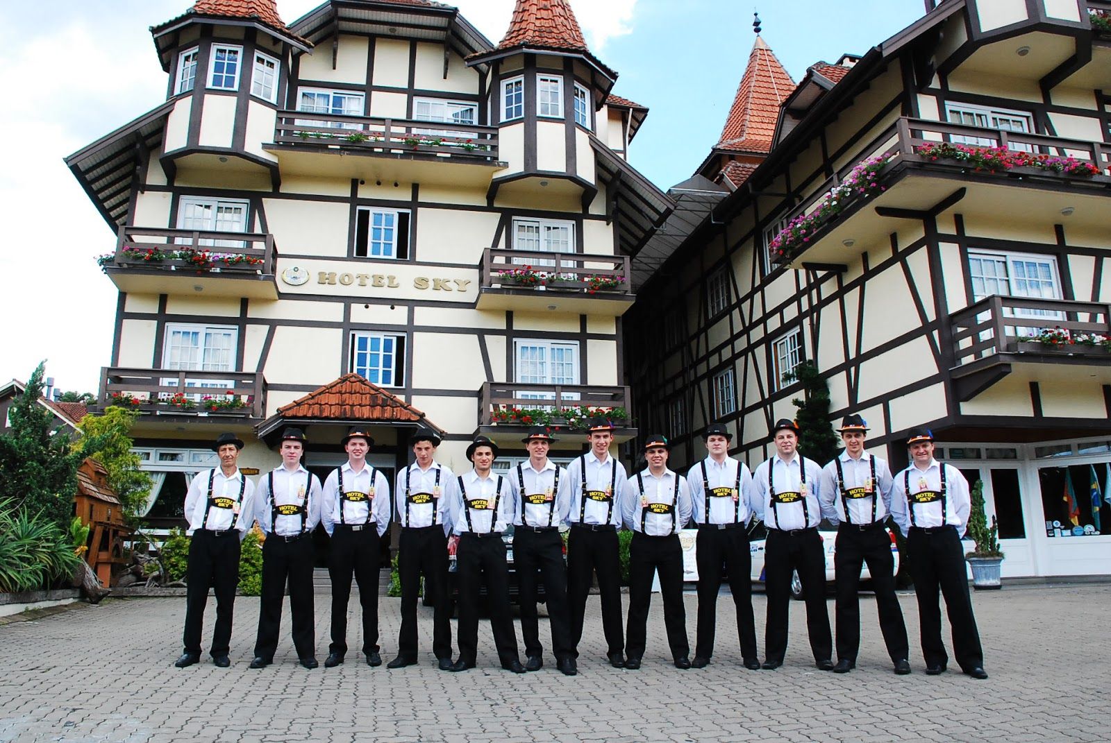 Uniforme Típico Alemão em Gramado