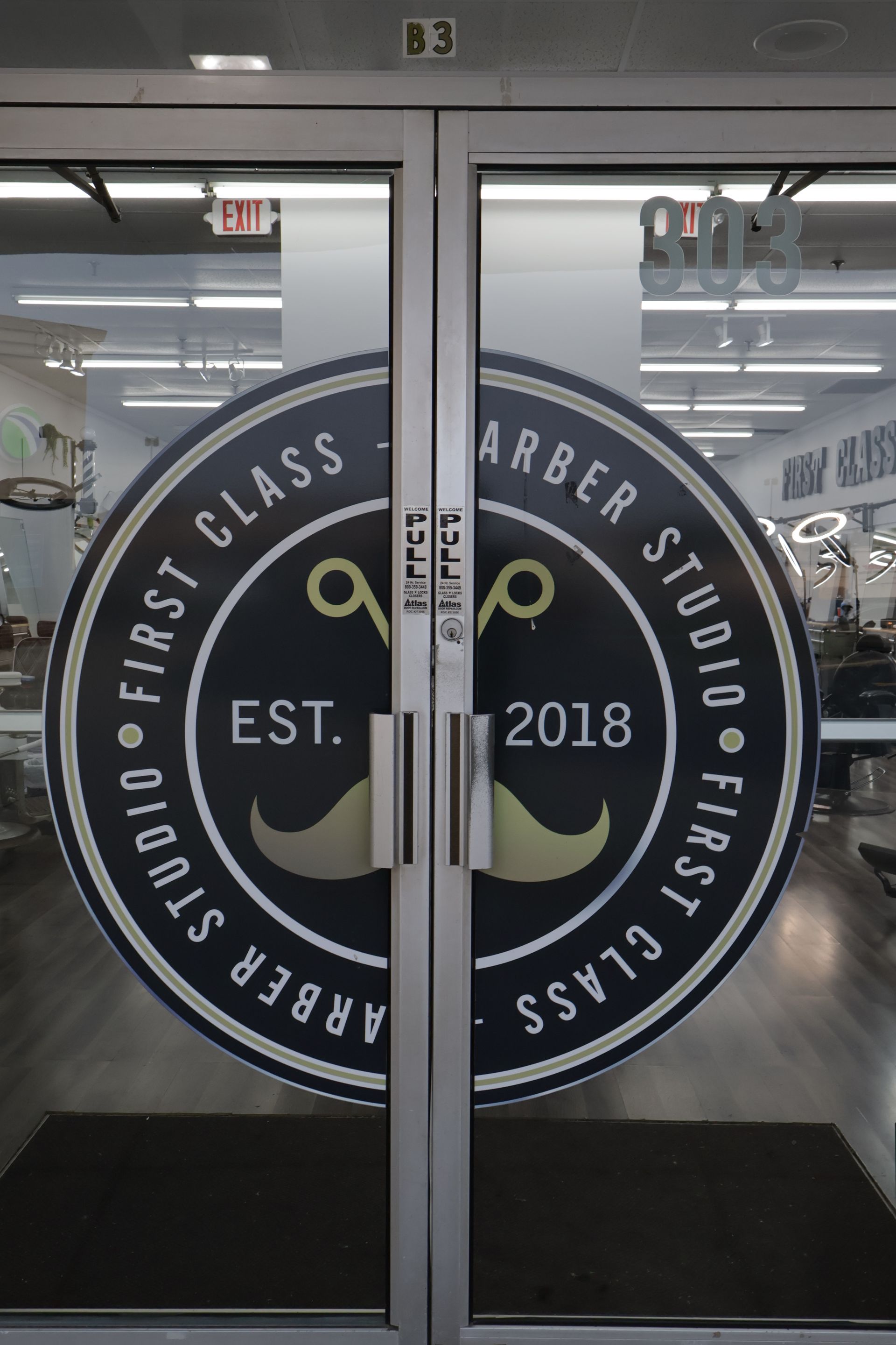 Barbershop | First Class Barber Studio | Crest Hill, IL
