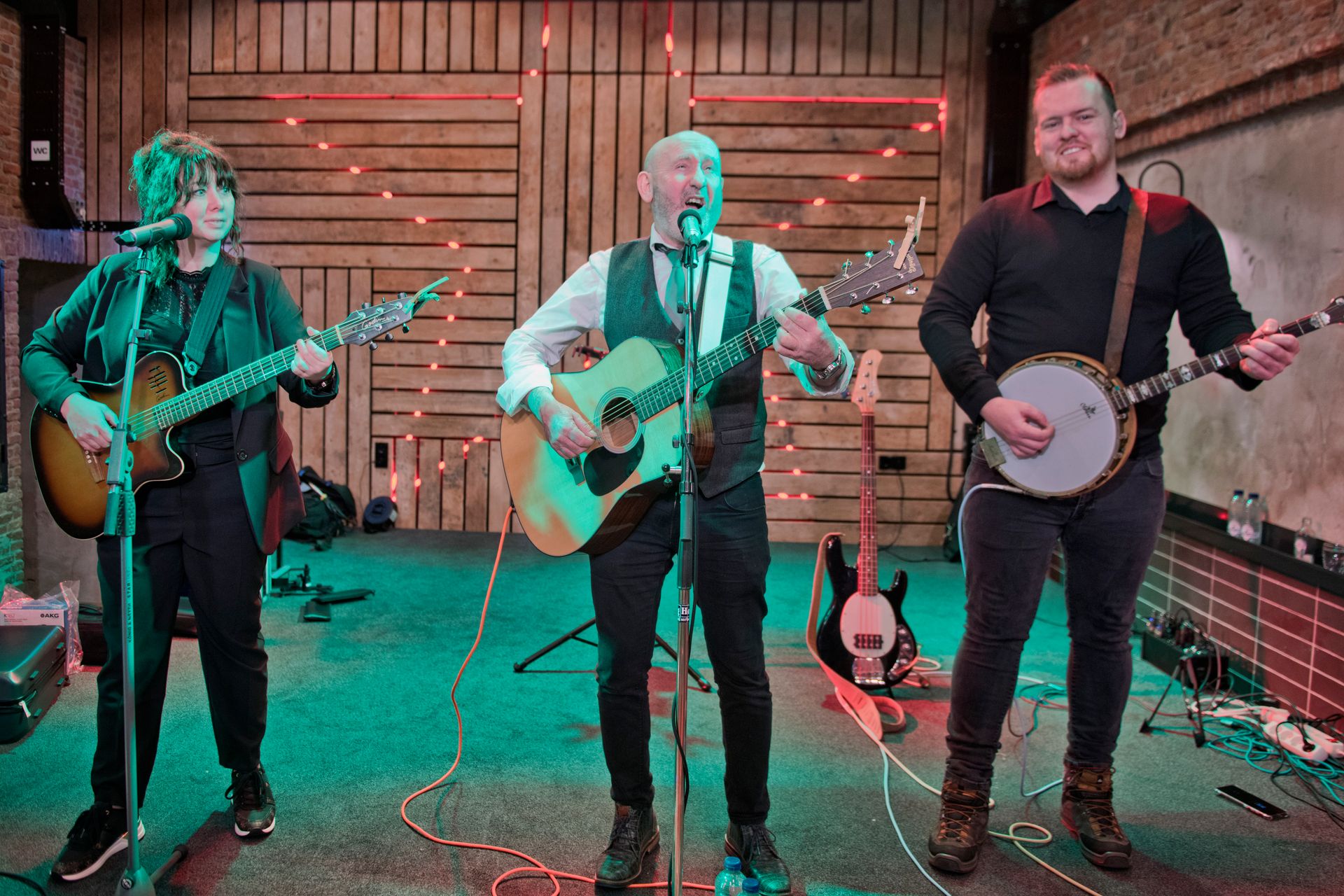 The Shannon's Irish Folk and country
