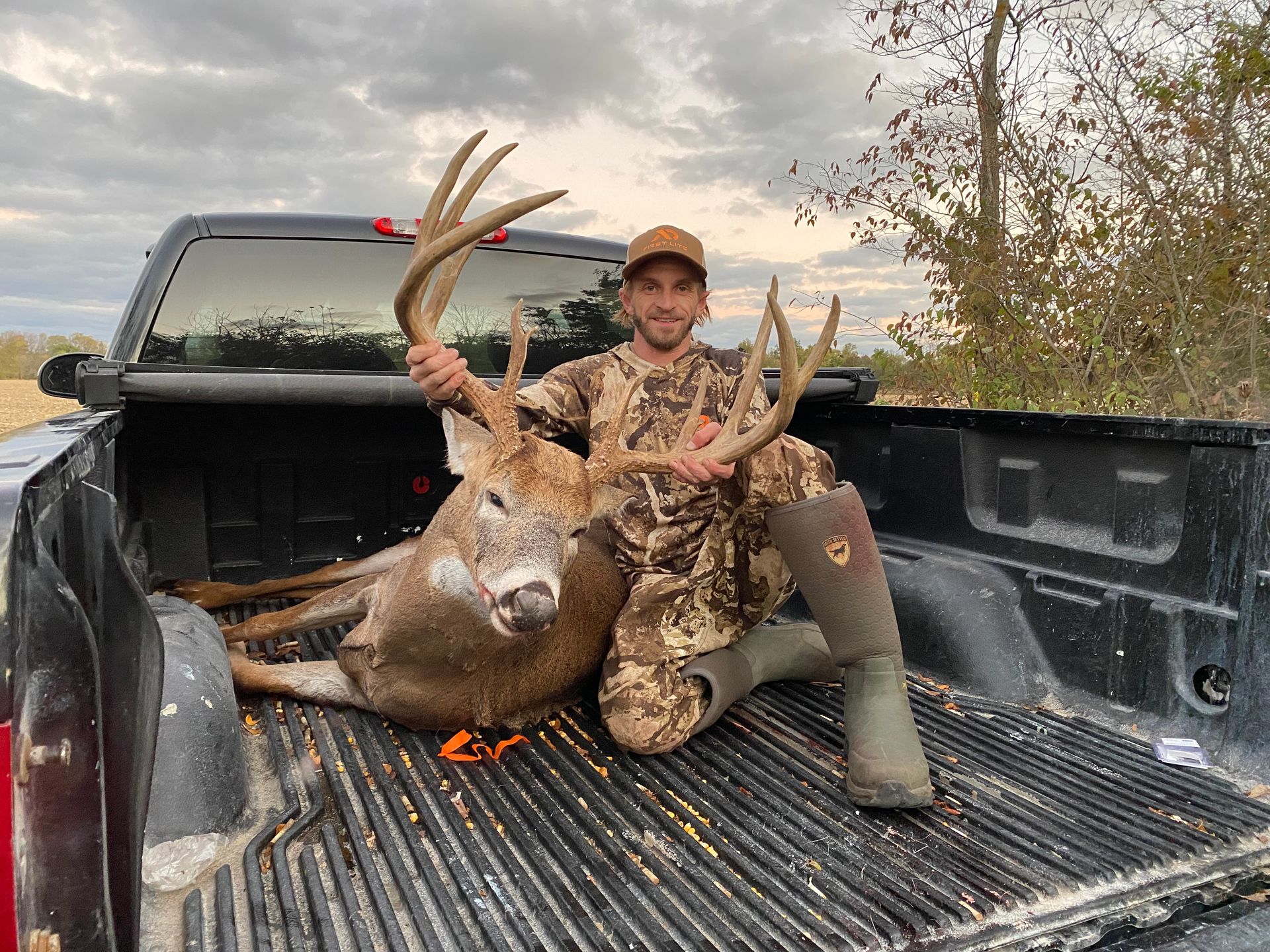 Ohio Whitetail Hunts | Sugar Creek Outfitters