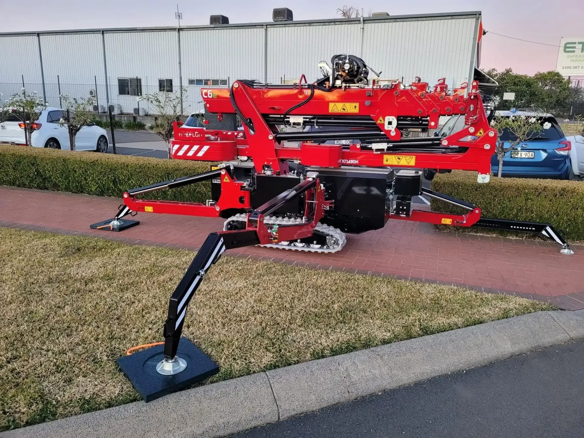 Mini & tight access crane hire | Central Coast