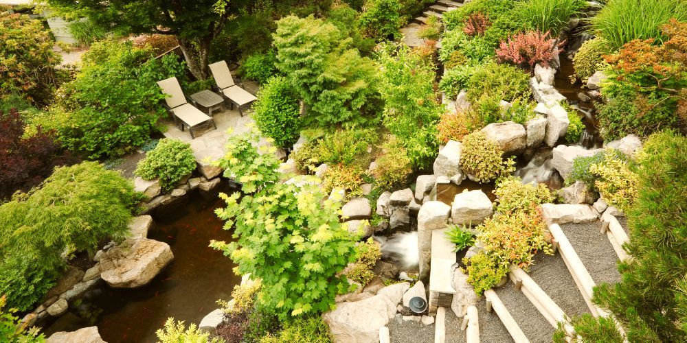 Easy Ways to Drain Standing Water From Your Yard