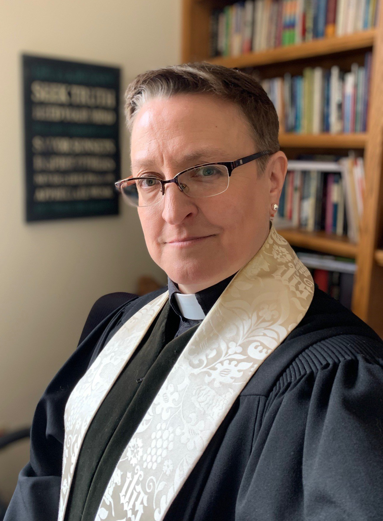 Contact Pastor Rachel