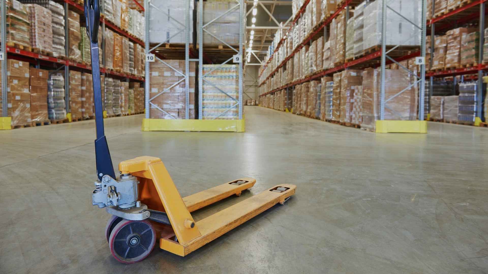 How M7 Pallets’ Preferred Customer Program Works (and Why Businesses ...