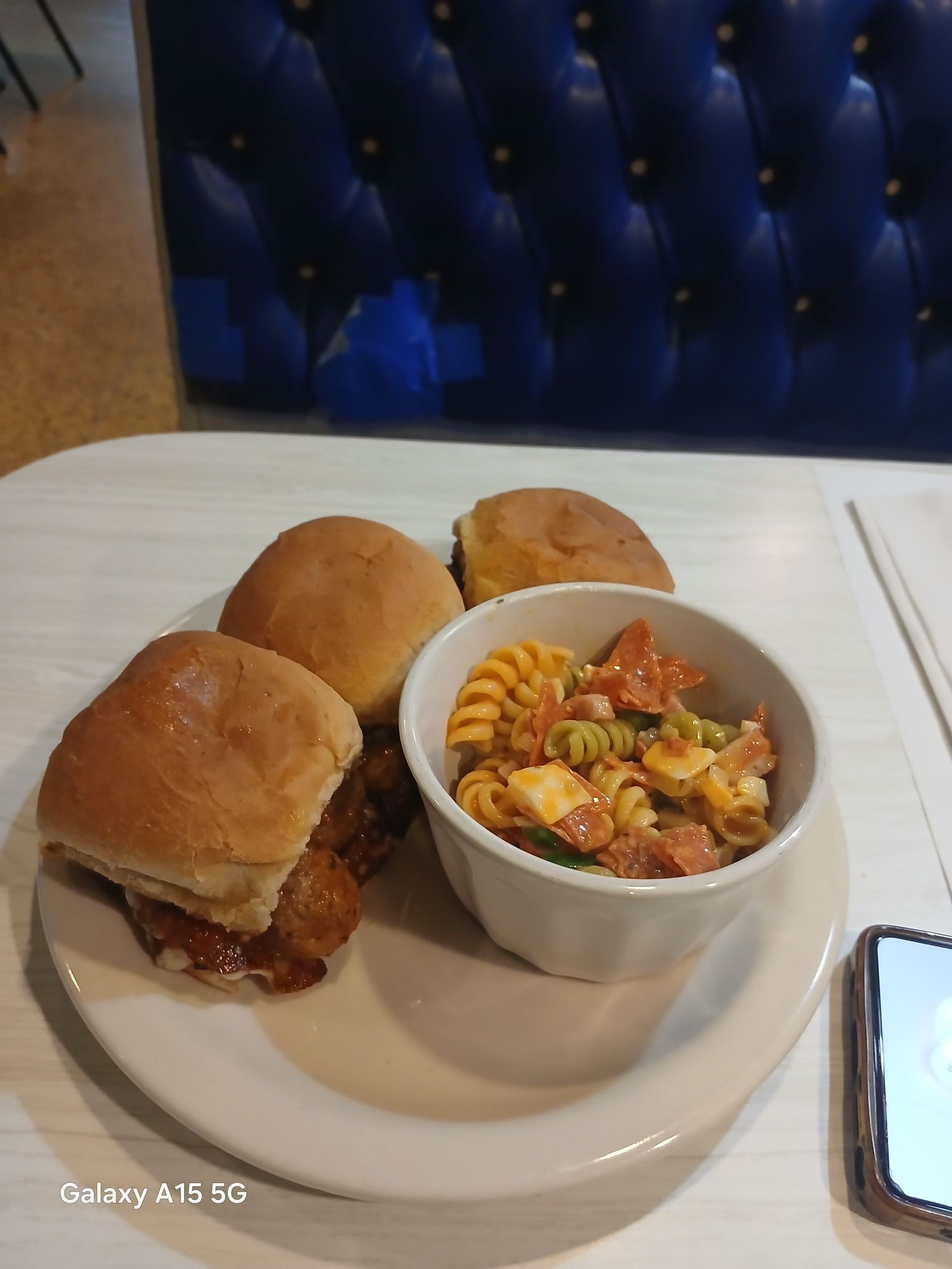 810 Munchies | Flint’s Special Needs & Autism-Friendly Restaurant