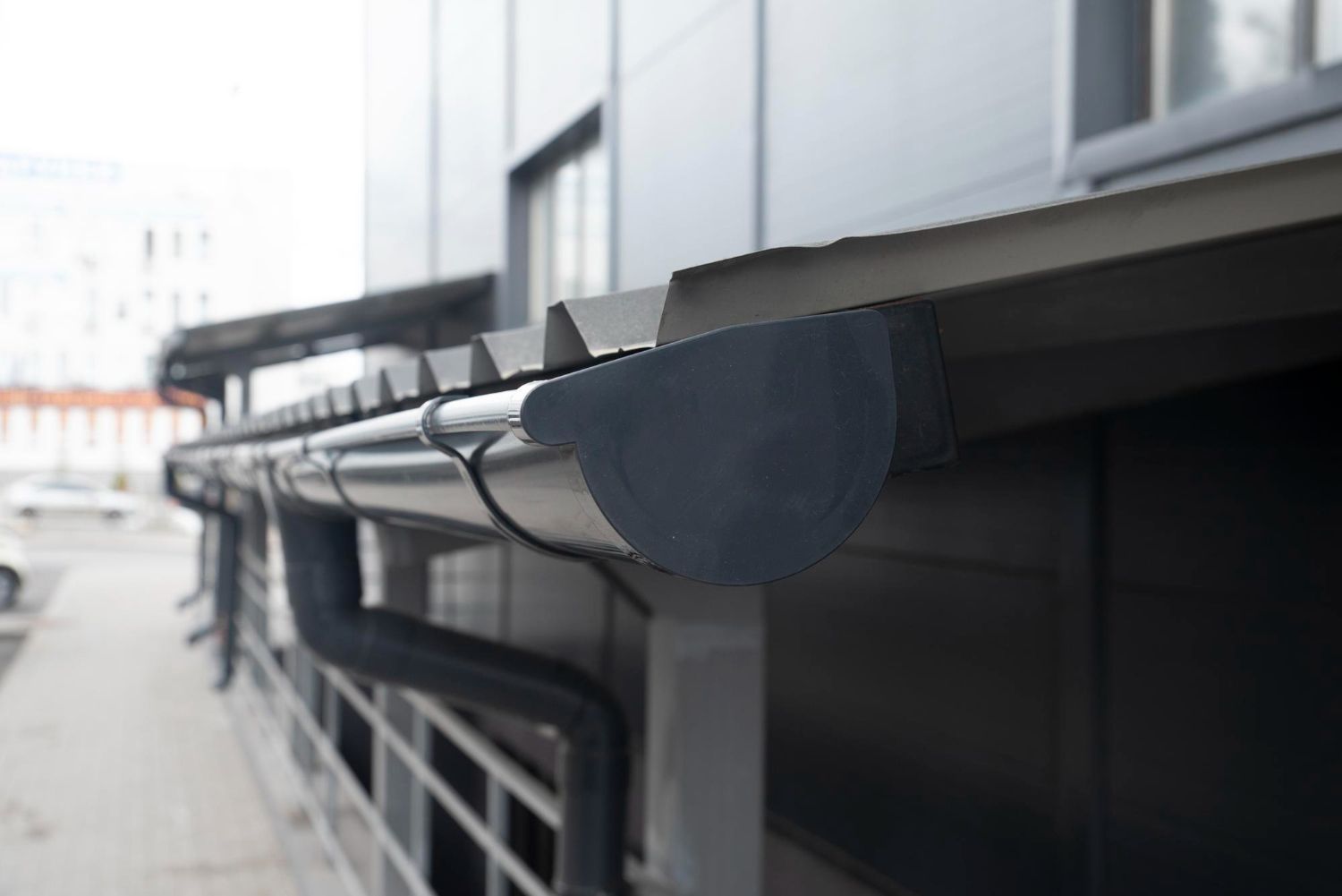 Commercial Gutter Repair West Des Moines IA, Leak Fixes