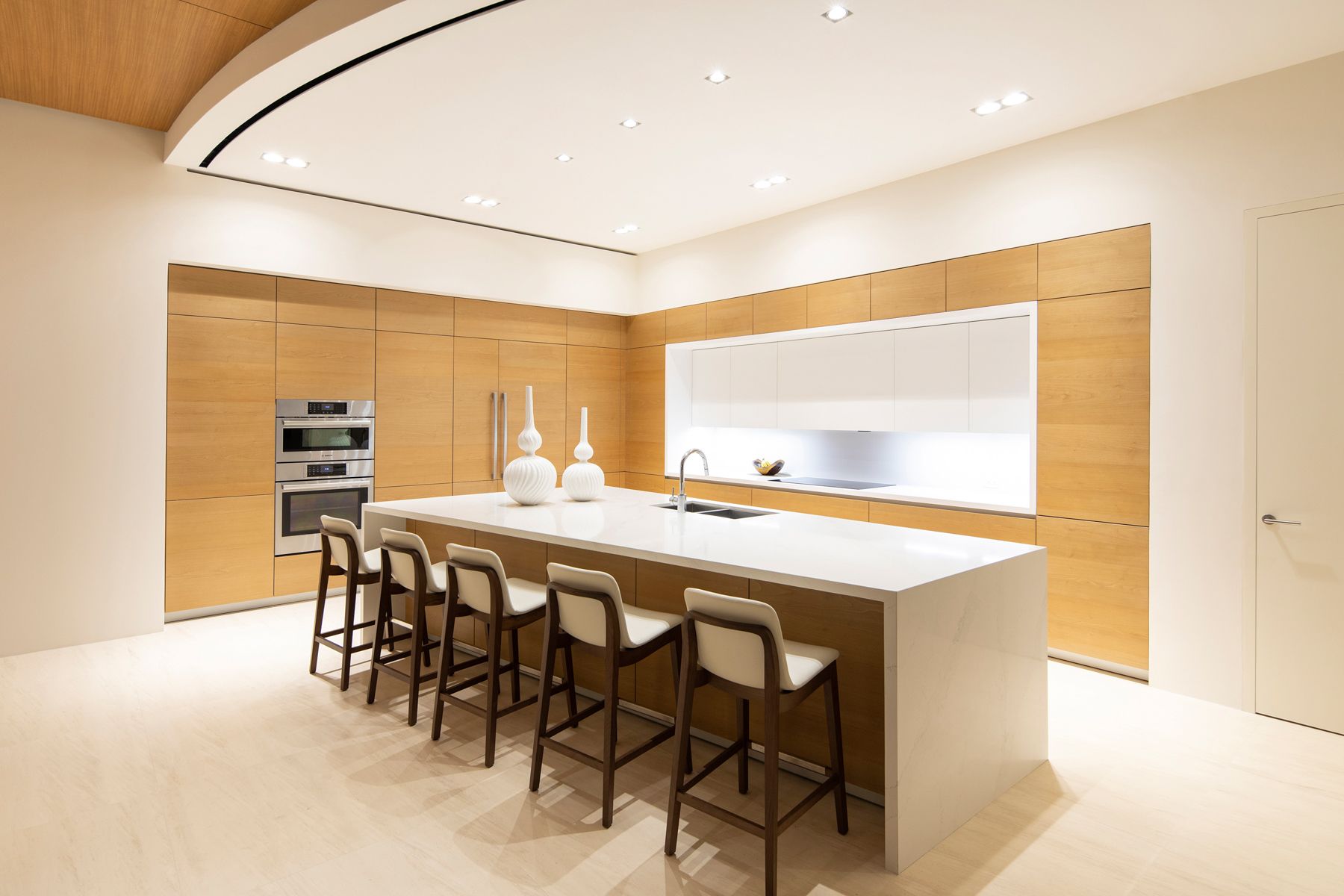 7 Key Trends in Luxury Kitchen Design | SARCO Architects