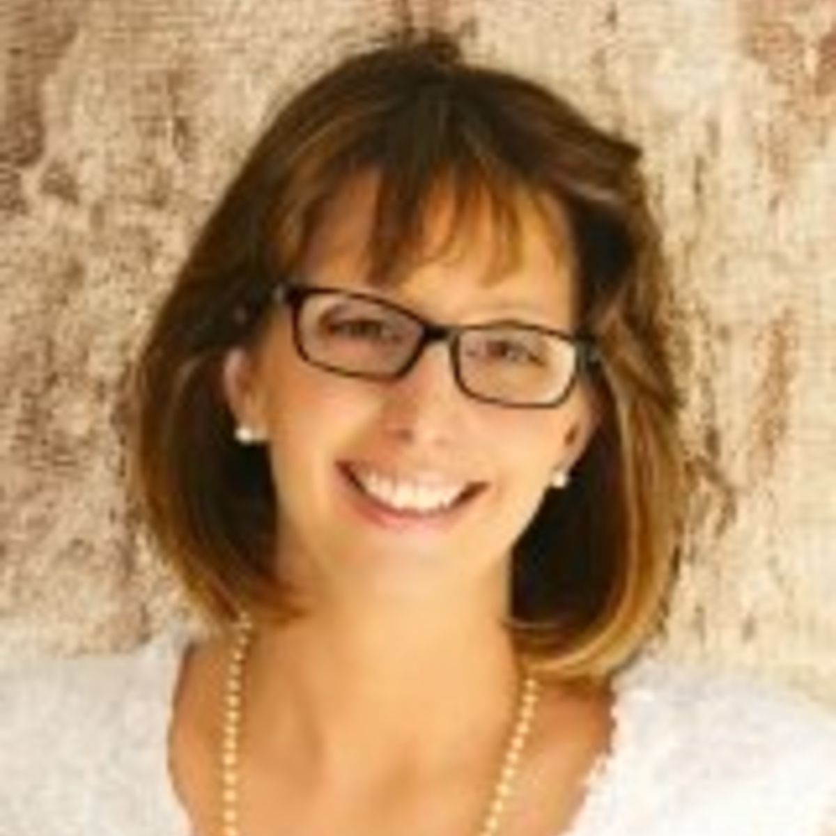 Iuna | About Us | Dietary Research | Nutritional Research