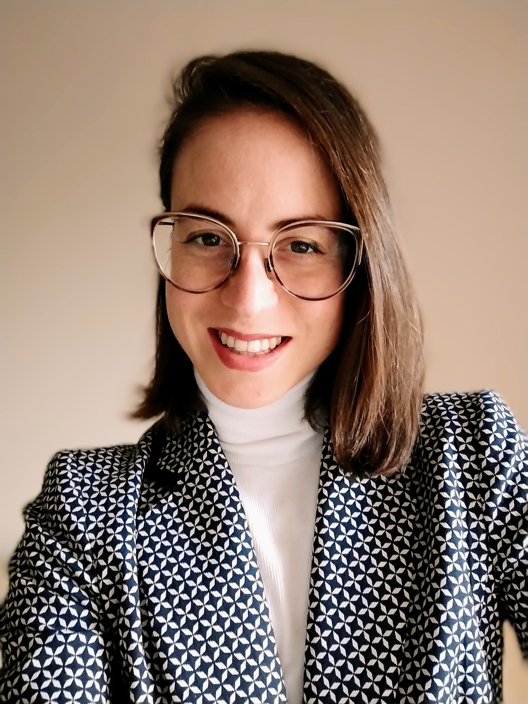 Iuna | About Us | Dietary Research | Nutritional Research