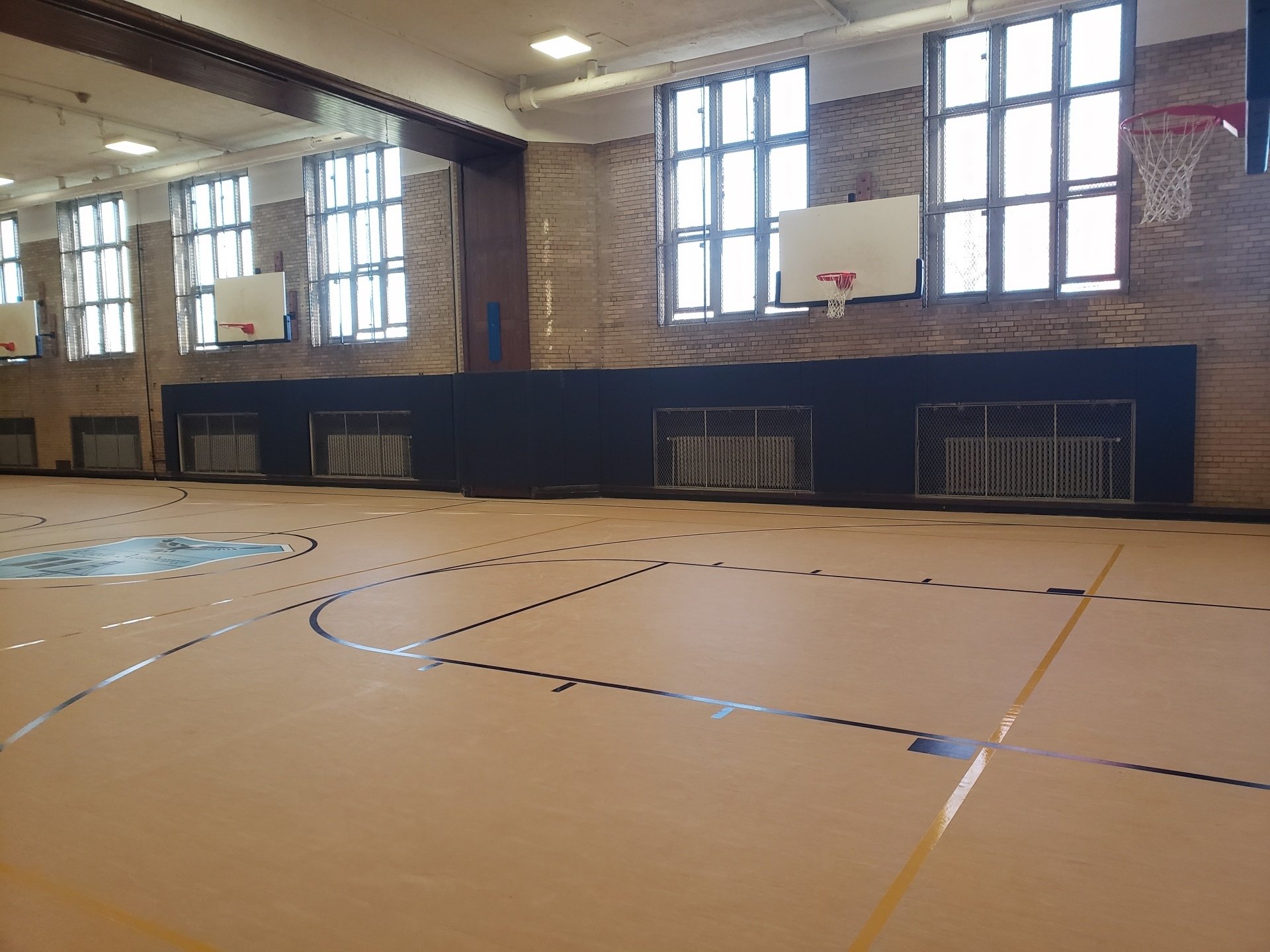 Tri-State Folding Partitions