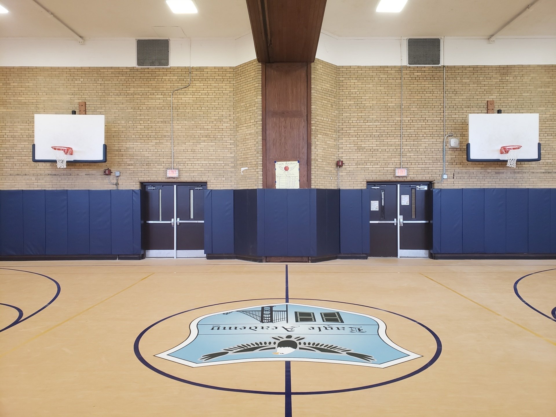 Tri-State Folding Partitions