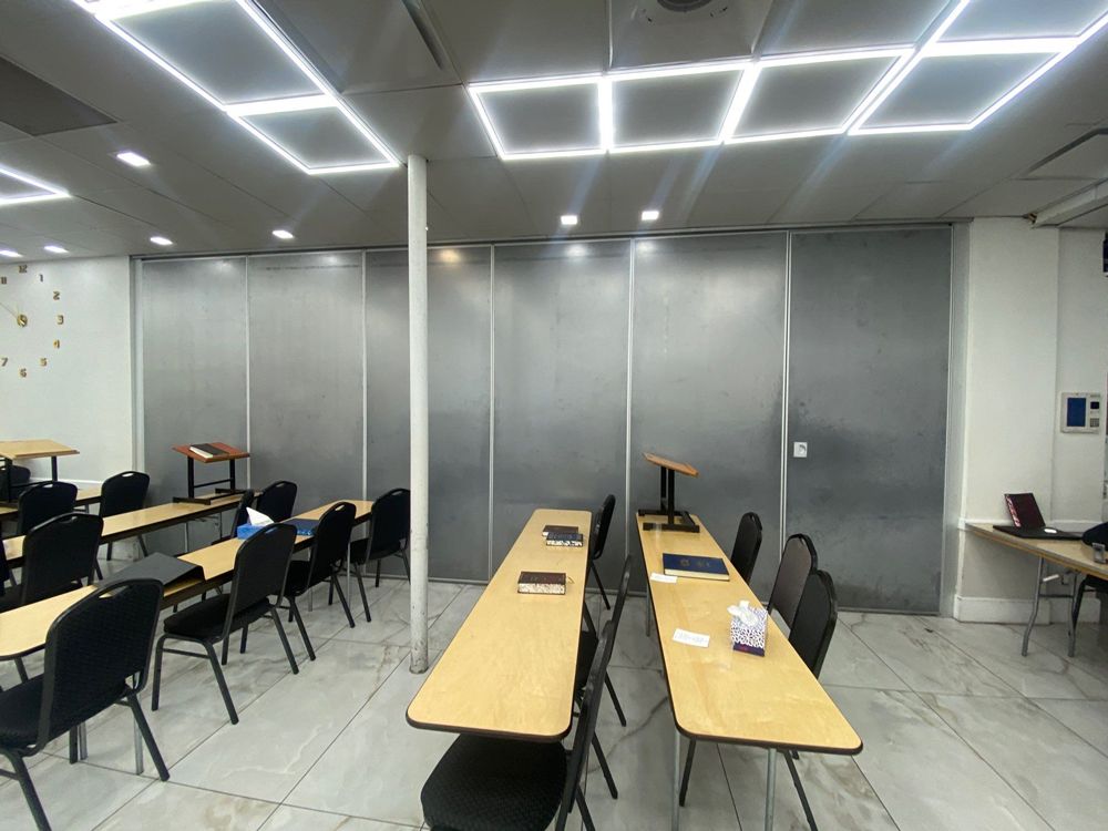 Tri-State Folding Partitions