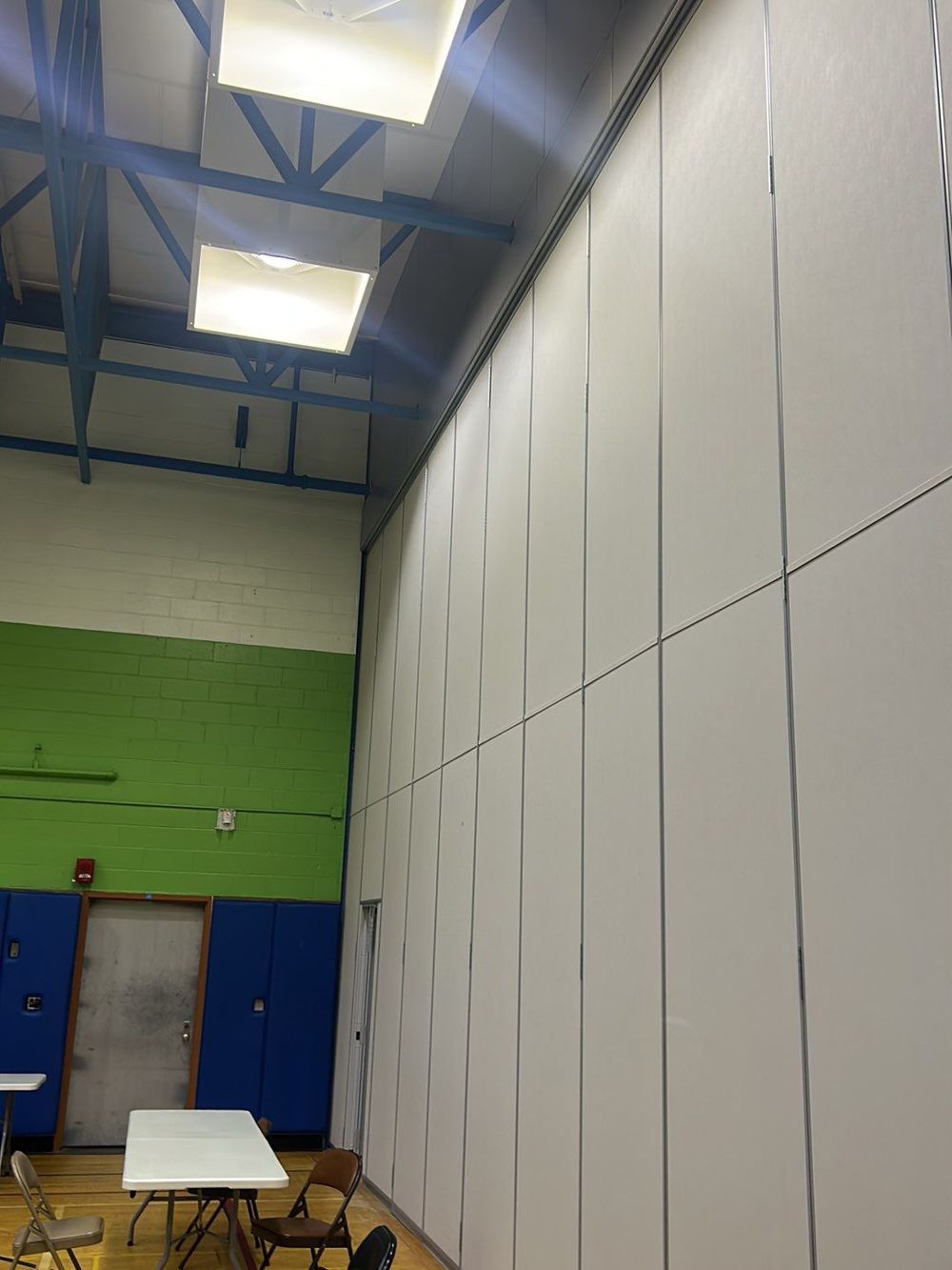 Tri-State Folding Partitions