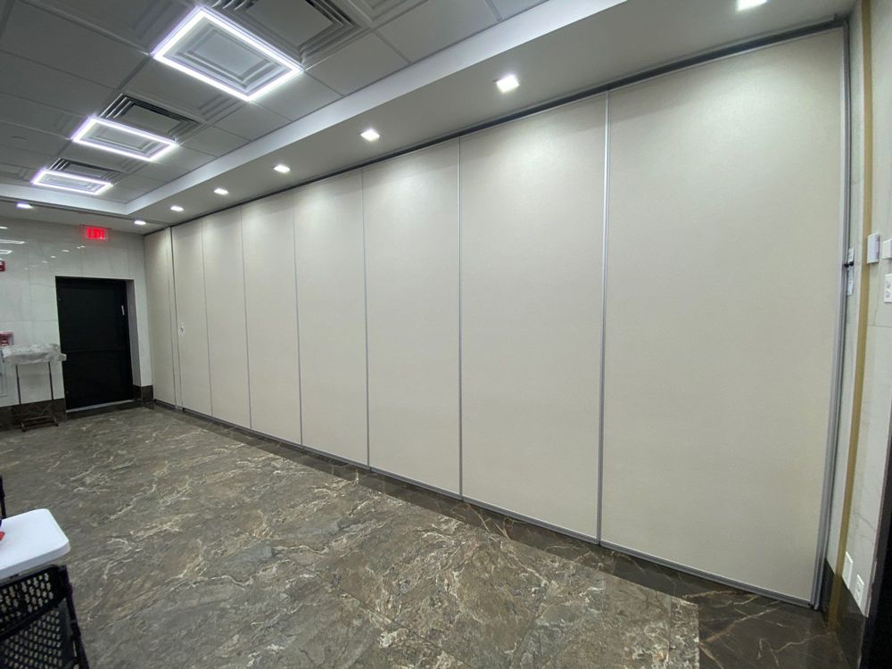 Tri-State Folding Partitions