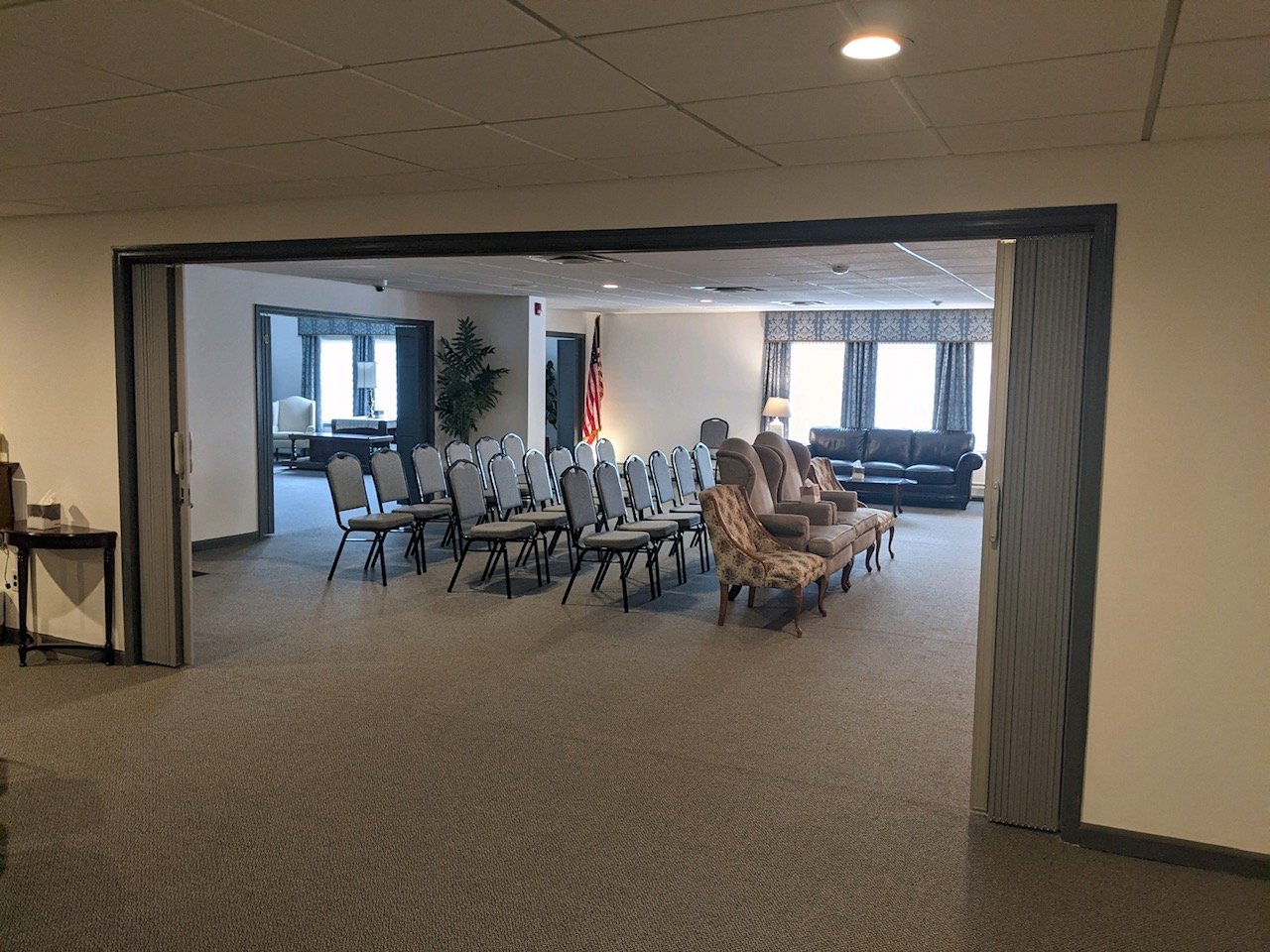 Tri-State Folding Partitions