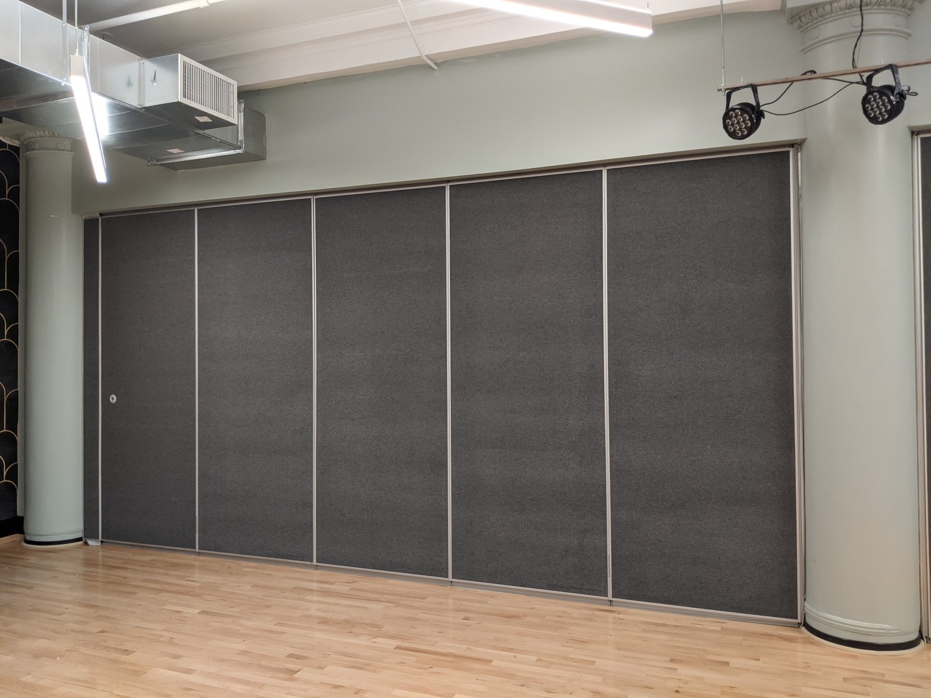 Tri-State Folding Partitions