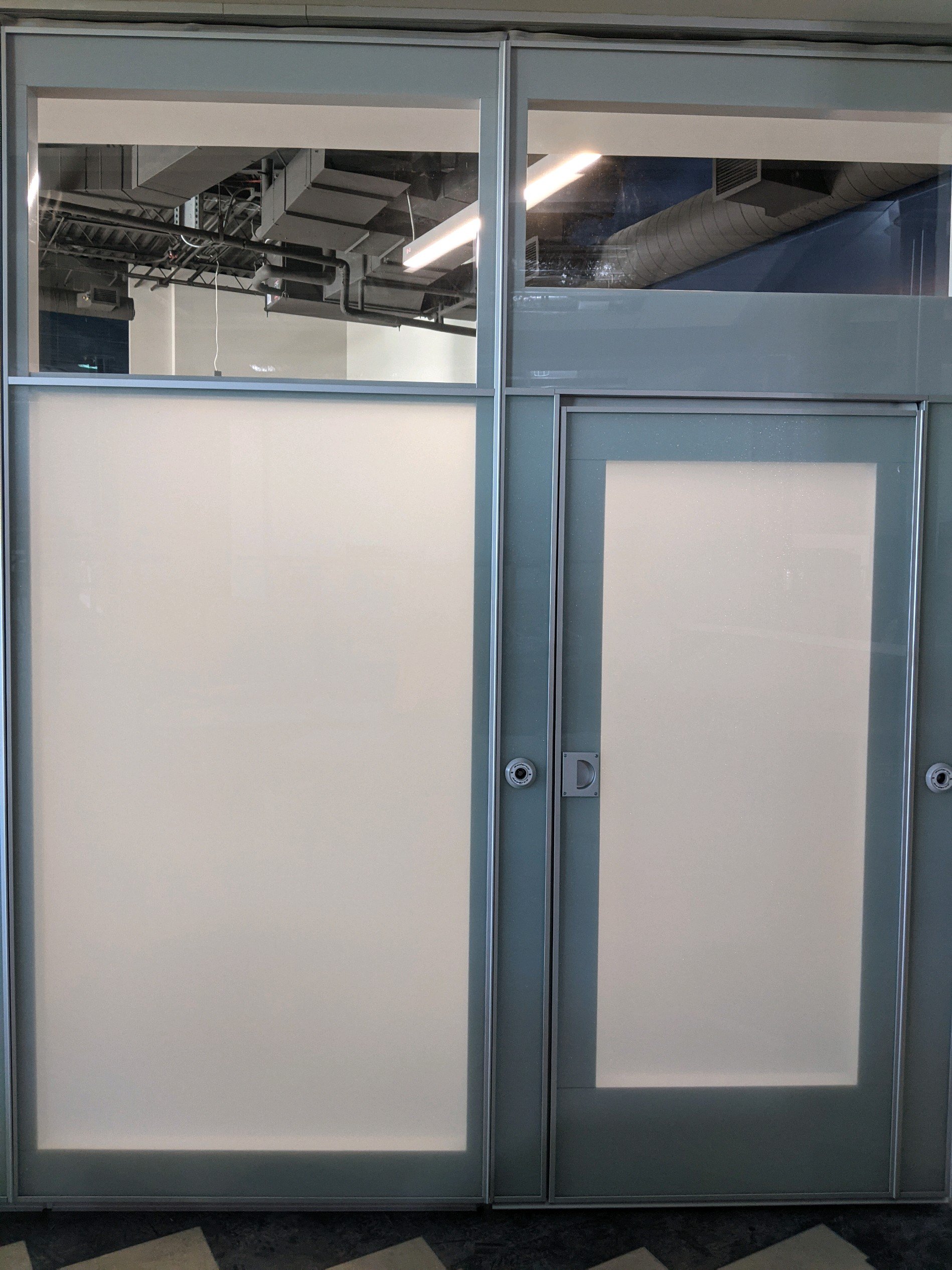 Tri-State Folding Partitions