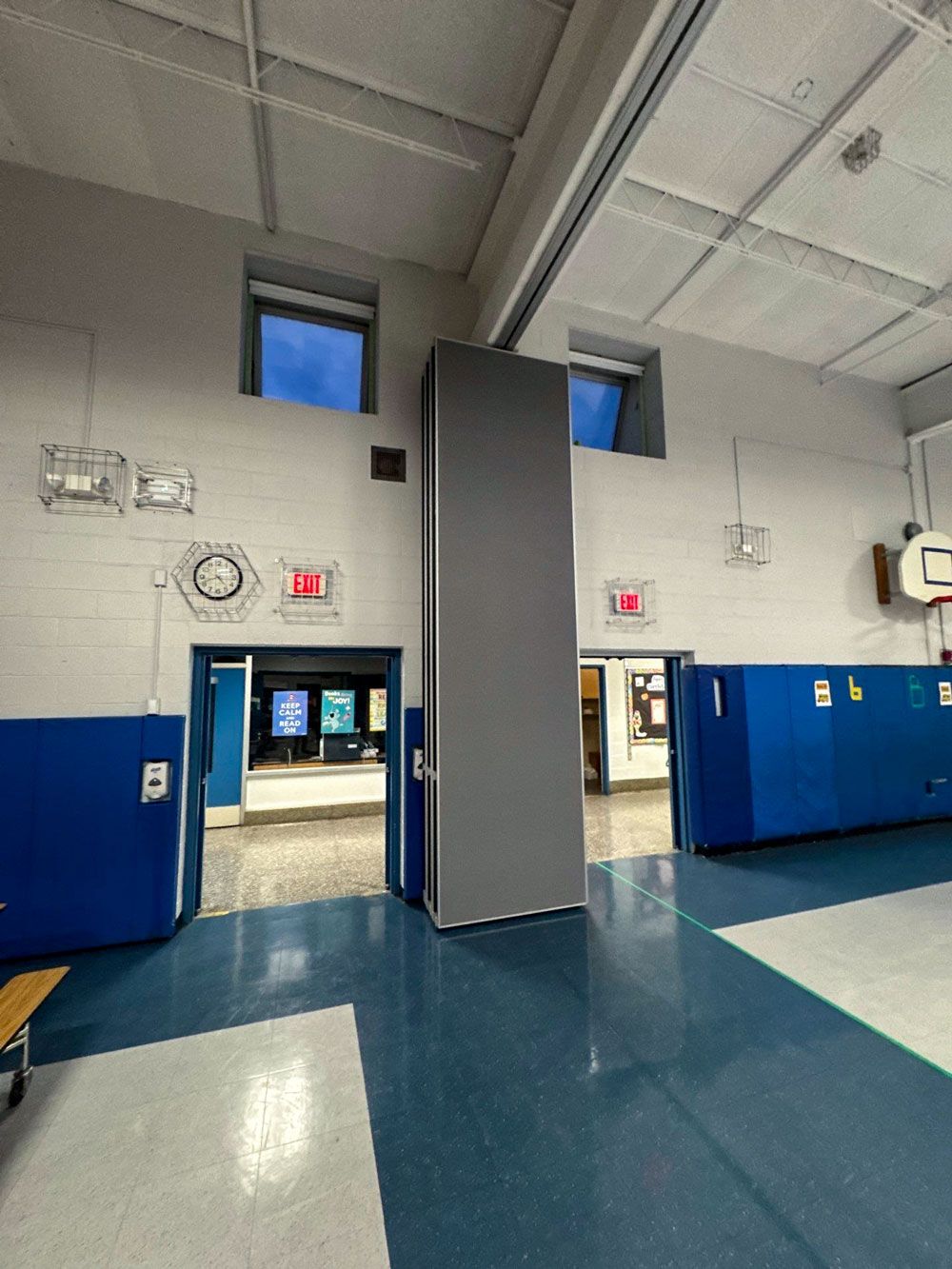 Tri-State Folding Partitions