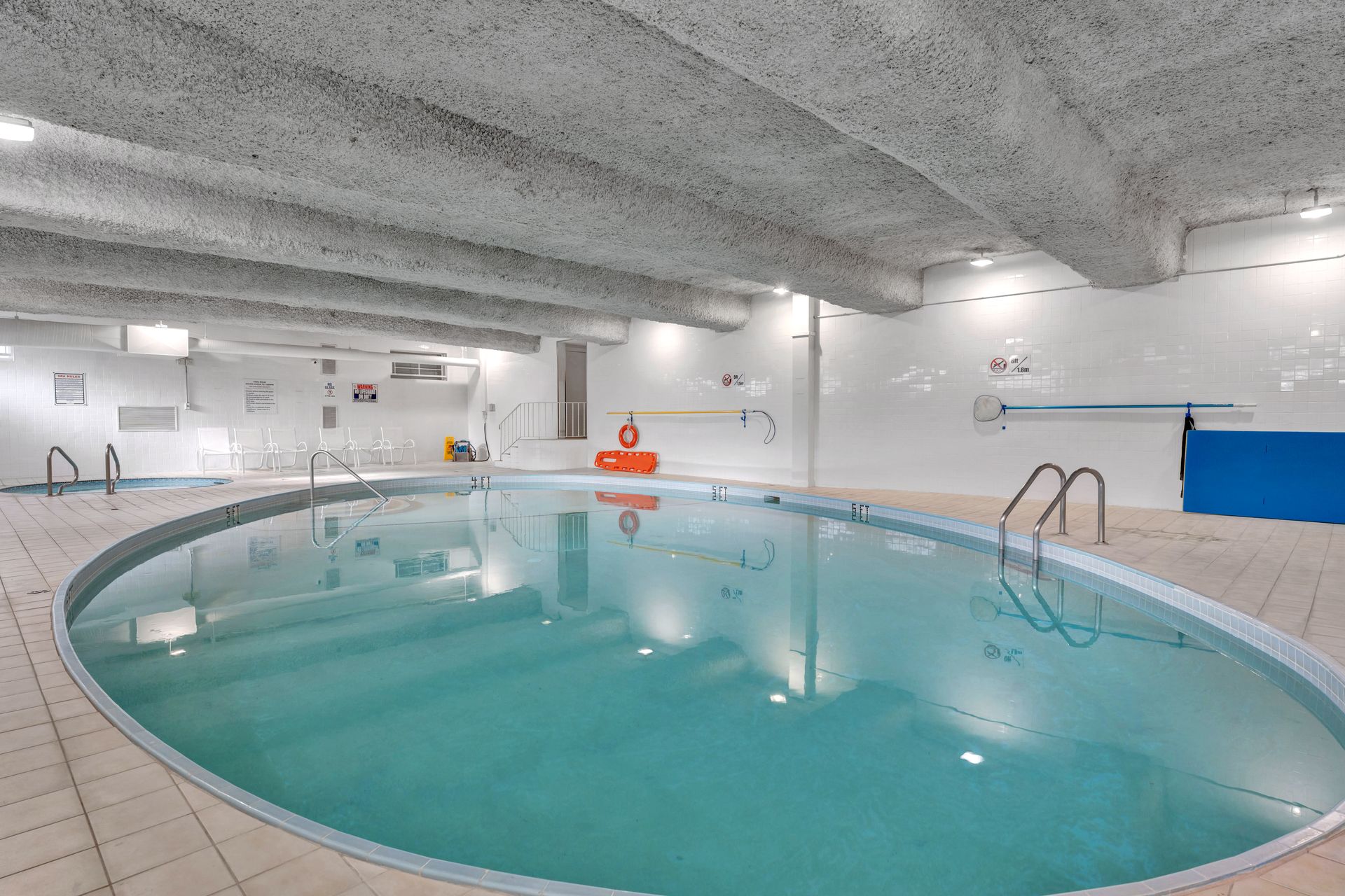 Fraser Tolmie Apartments - Gallery