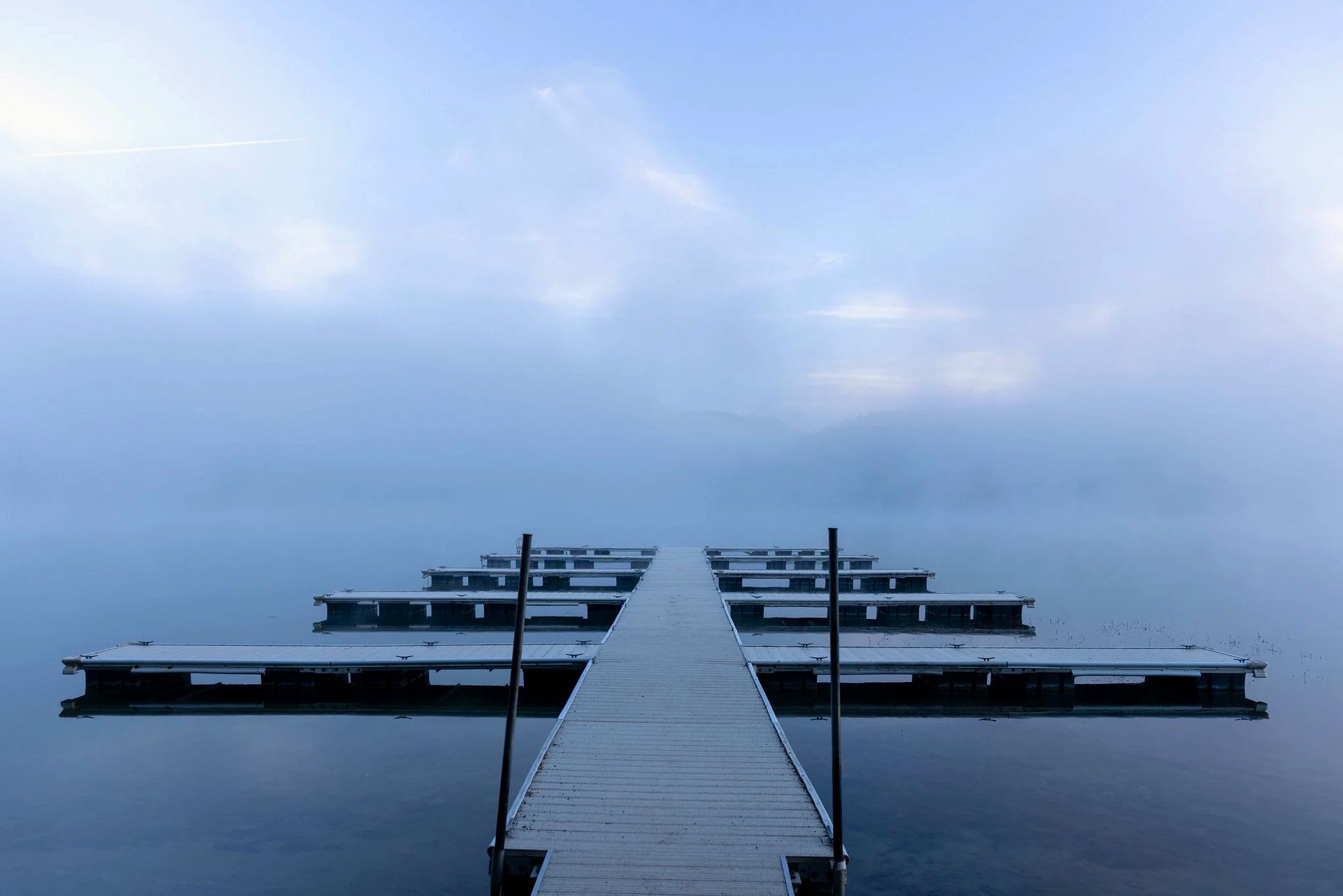 Accommodations in West Glacier, MT | Lake Five Resort