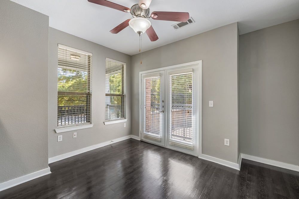 Photos | The Marquis of State Thomas in Dallas, TX