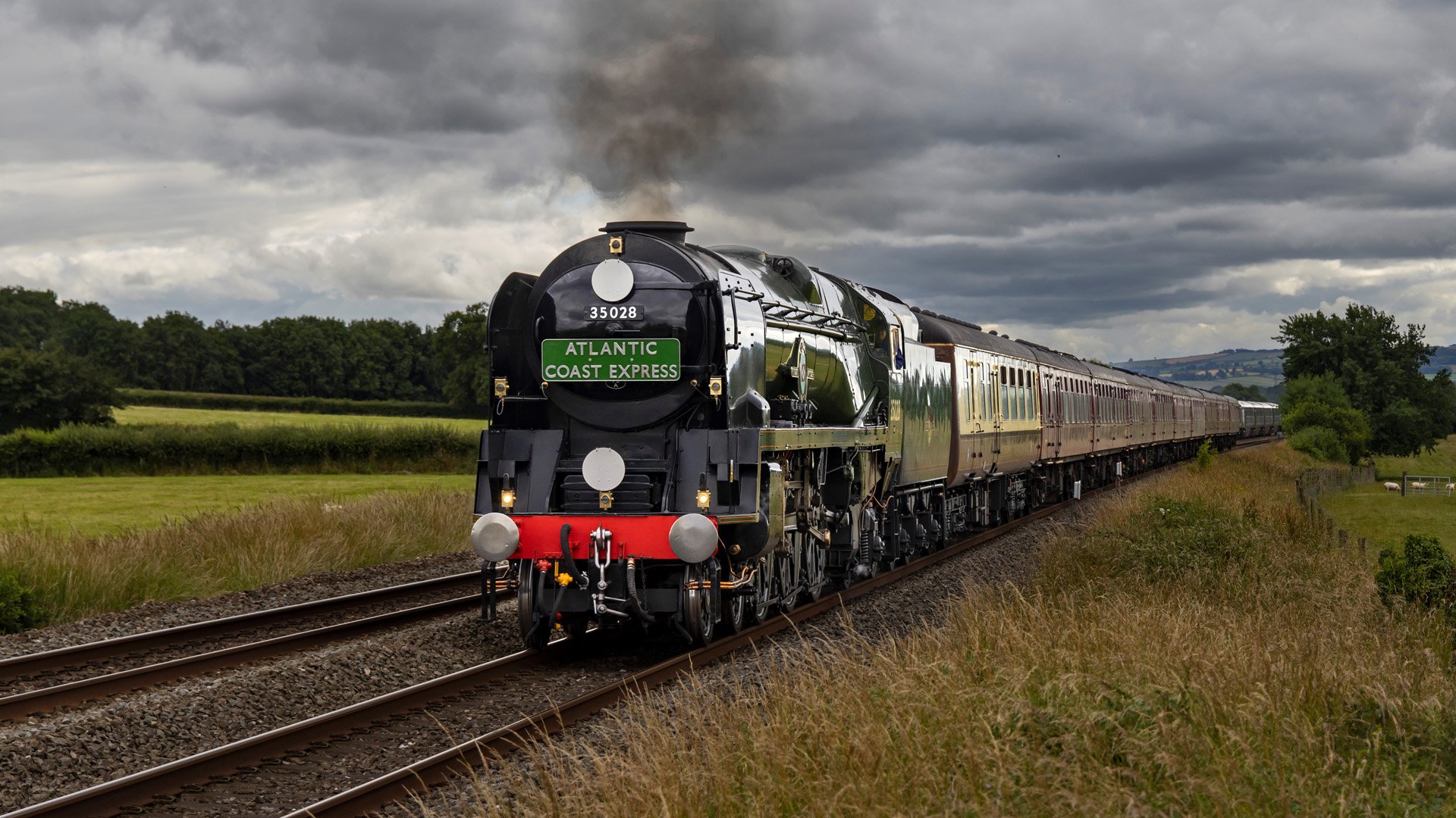 UK Steam Rail Day Trips and Worldwide Rail Holidays