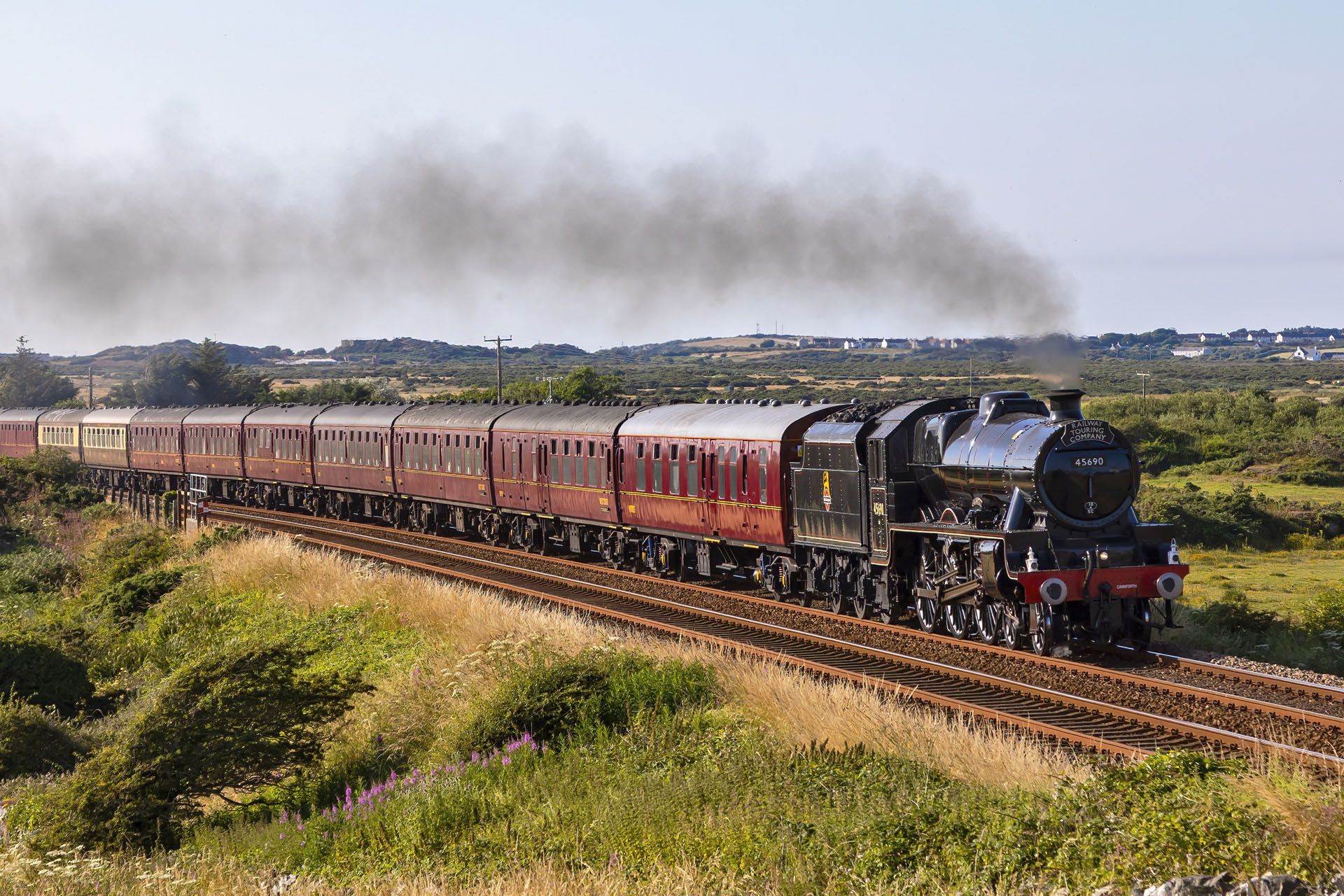 Northampton Chronicle & Echo - Railway Touring Company