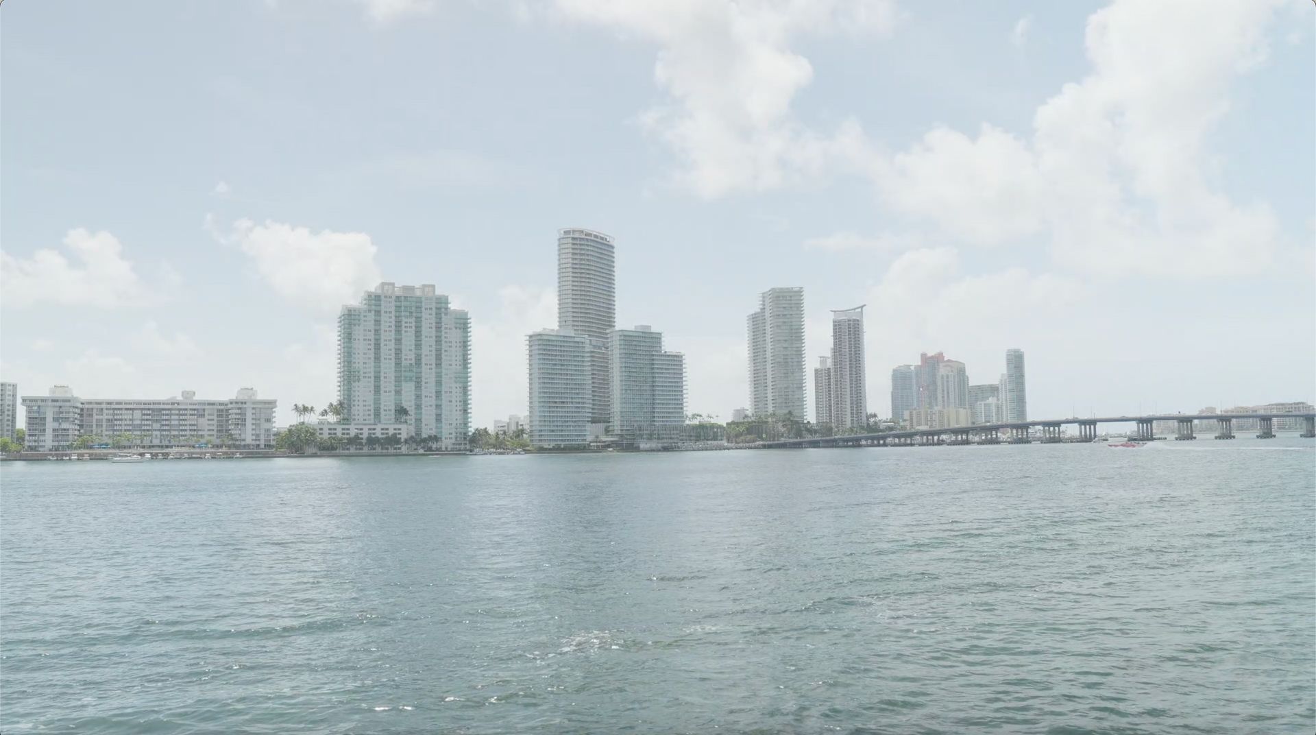 Skyline Miami | Best Views Guide & Top Boat Tour Experience