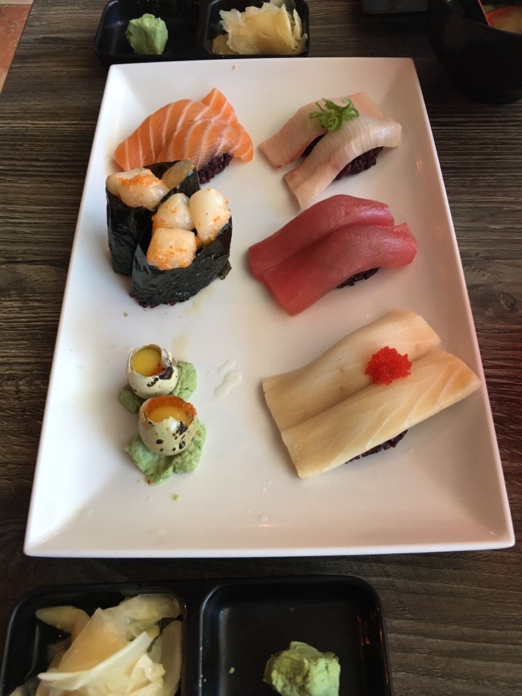 HOME [www.echosushiaz.com]