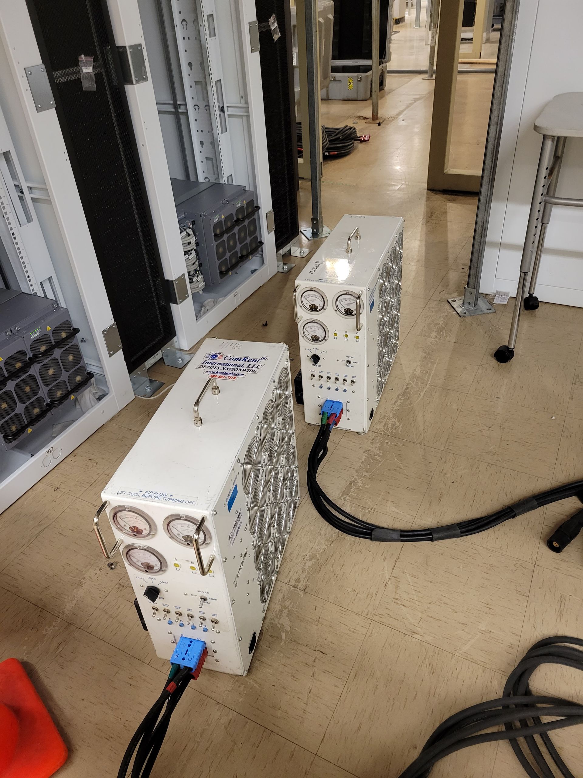 Data Center Cooling DX In Row