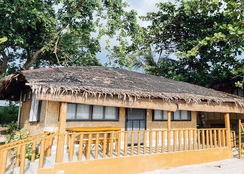 Play Beach Cottage | Stilts Calatagan Beach Resort