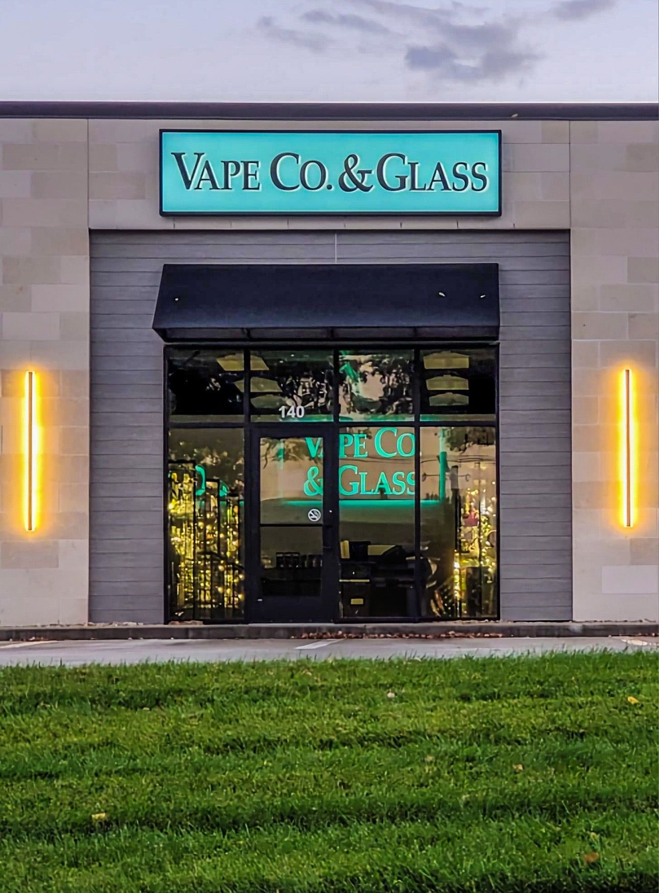 Vape Co & Glass | Manhattan, KS