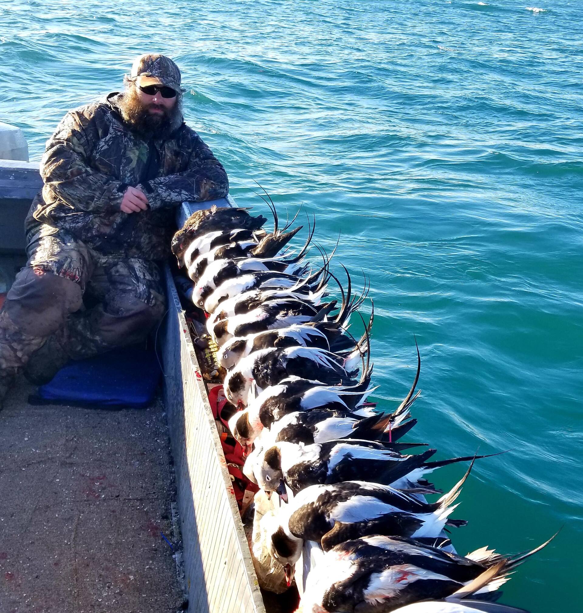 Layout Boat Hunts for Sea Ducks - Big Water Waterfowl Hunting