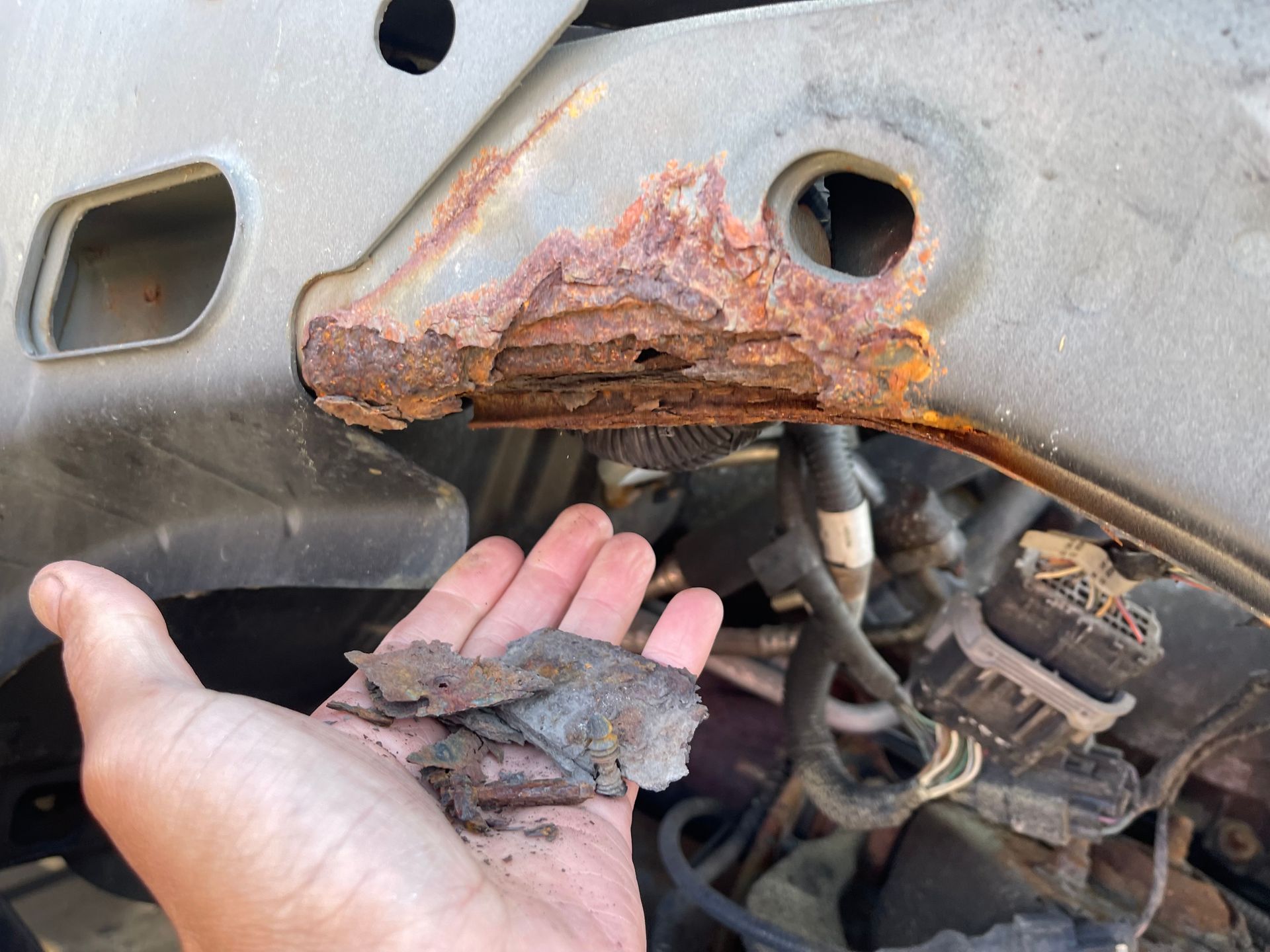 Gallery | Modern Rust - Auto Body Repairs