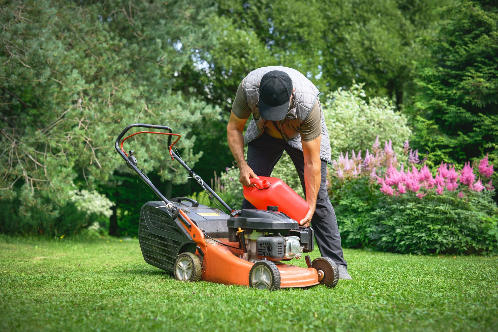 Petrol Lawn Mower in Perth | Sanderson Engineering
