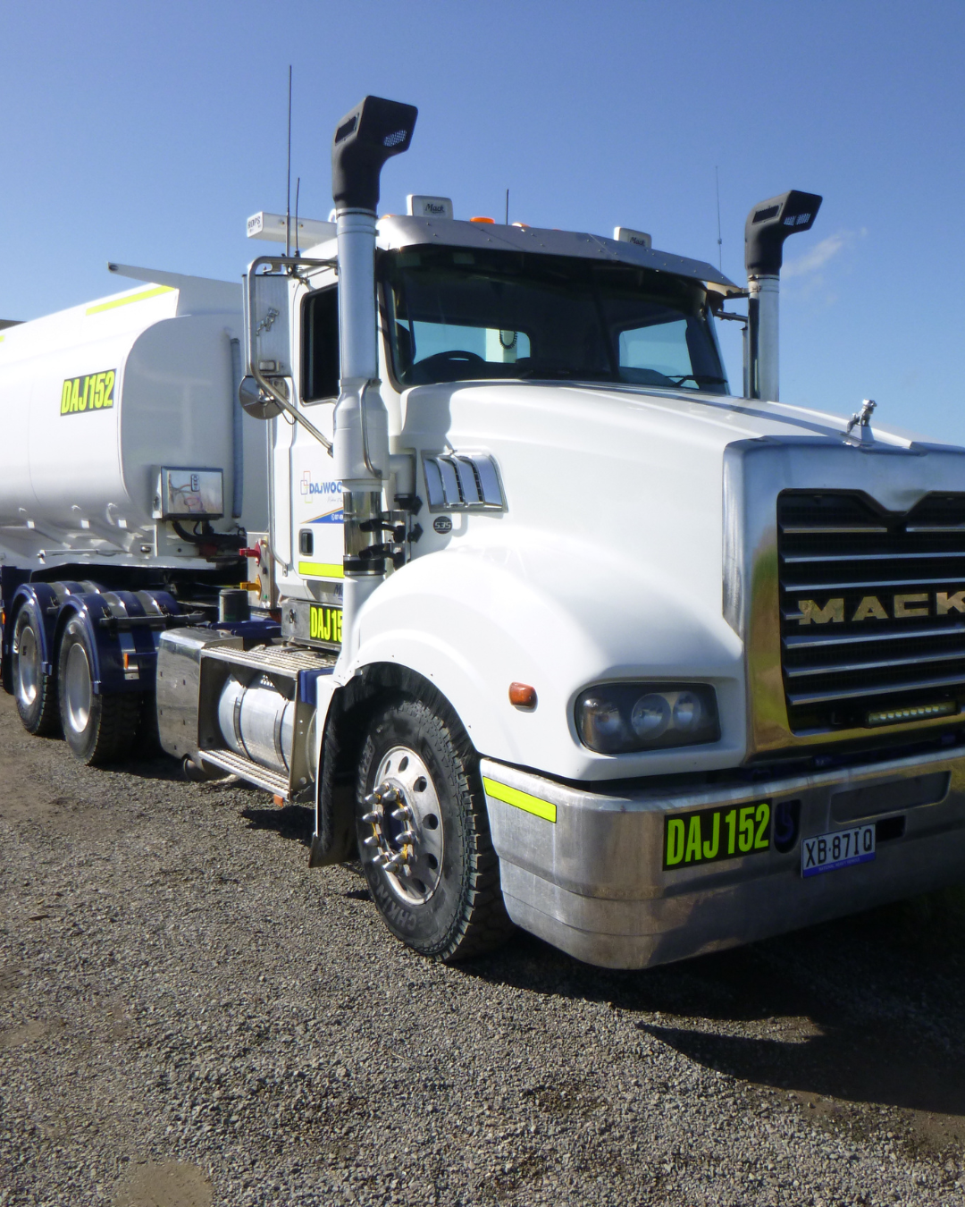 Service Truck Hire | Mackay | Dajwood