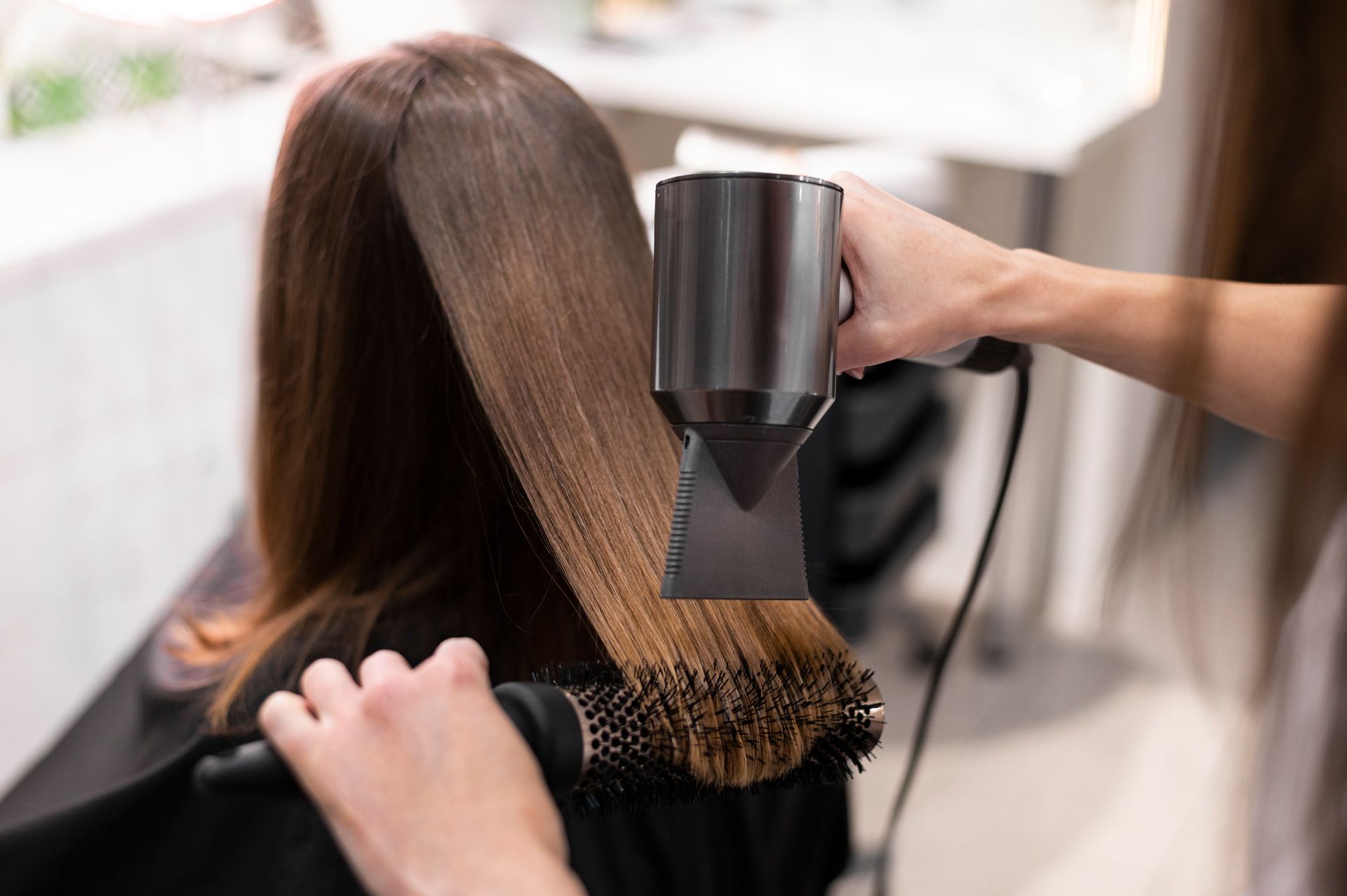 Embrace The Elegant Yet Bold Downtown Hair Color Trends