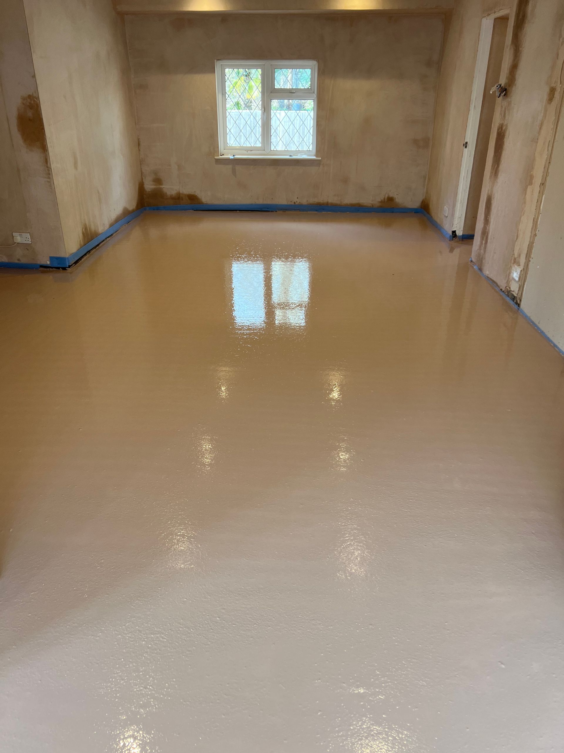 Leading Contractor for Underfloor Heating & Liquid Screed in London