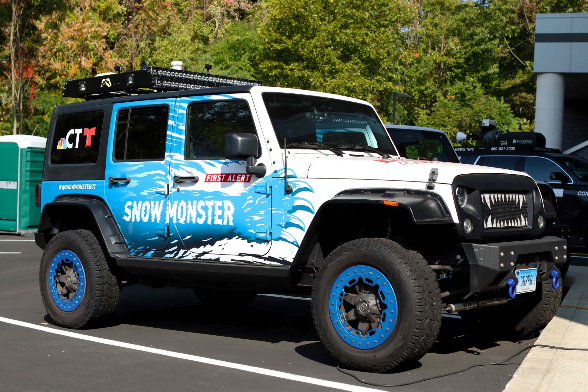 CT Vehicle Vinyl Wrap Service | 3M Certified | Pricing, Info, FAQ