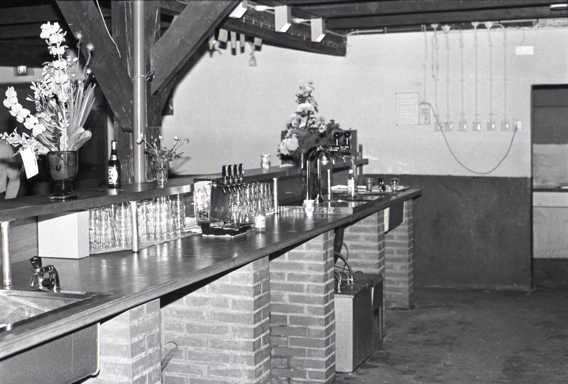 Bar stal