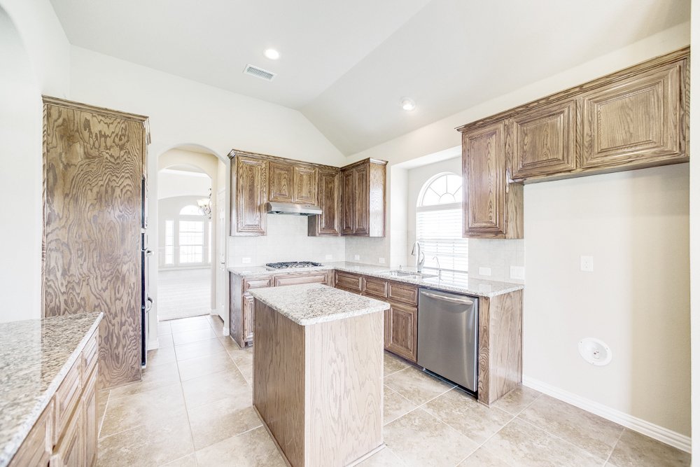 Kitchens | First Texas Homes