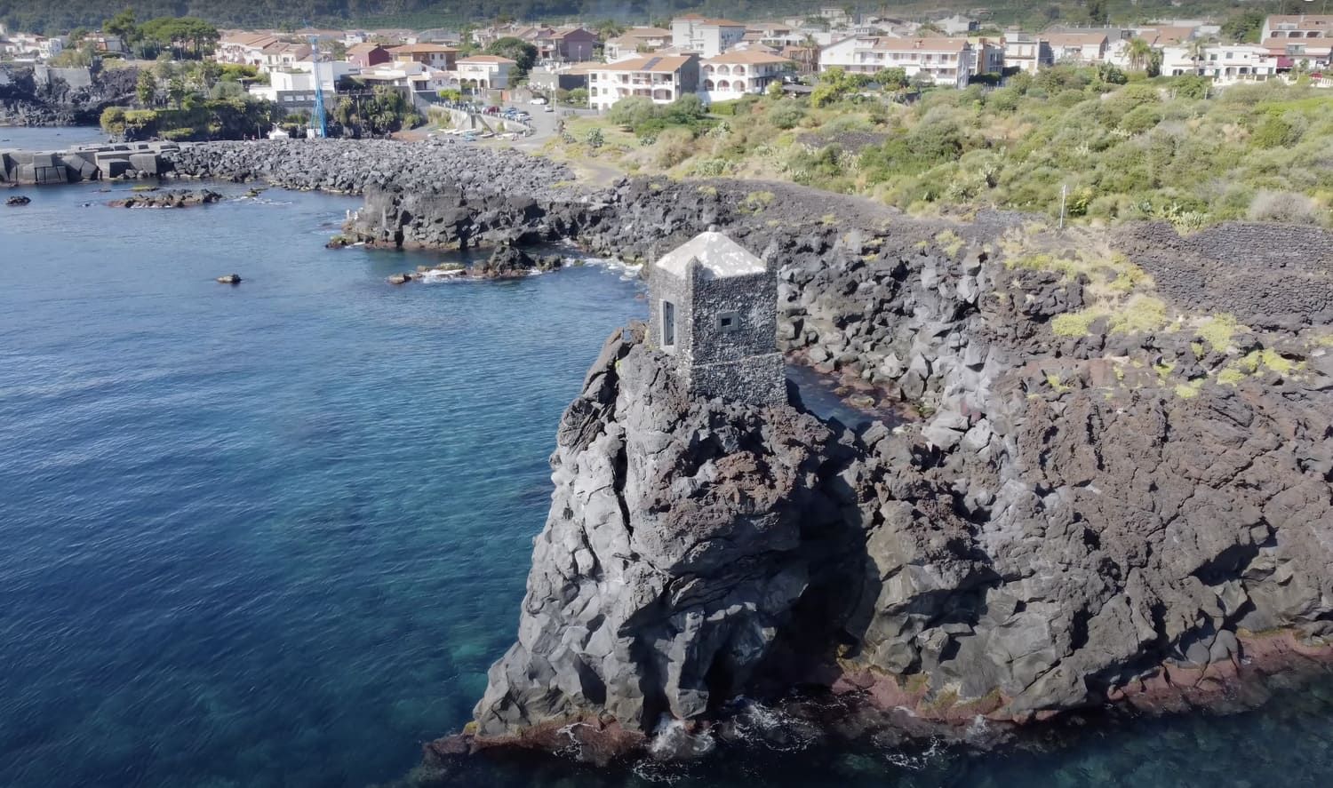 6 Best Beaches in Catania - Your Ultimate Summer 2024 Guide