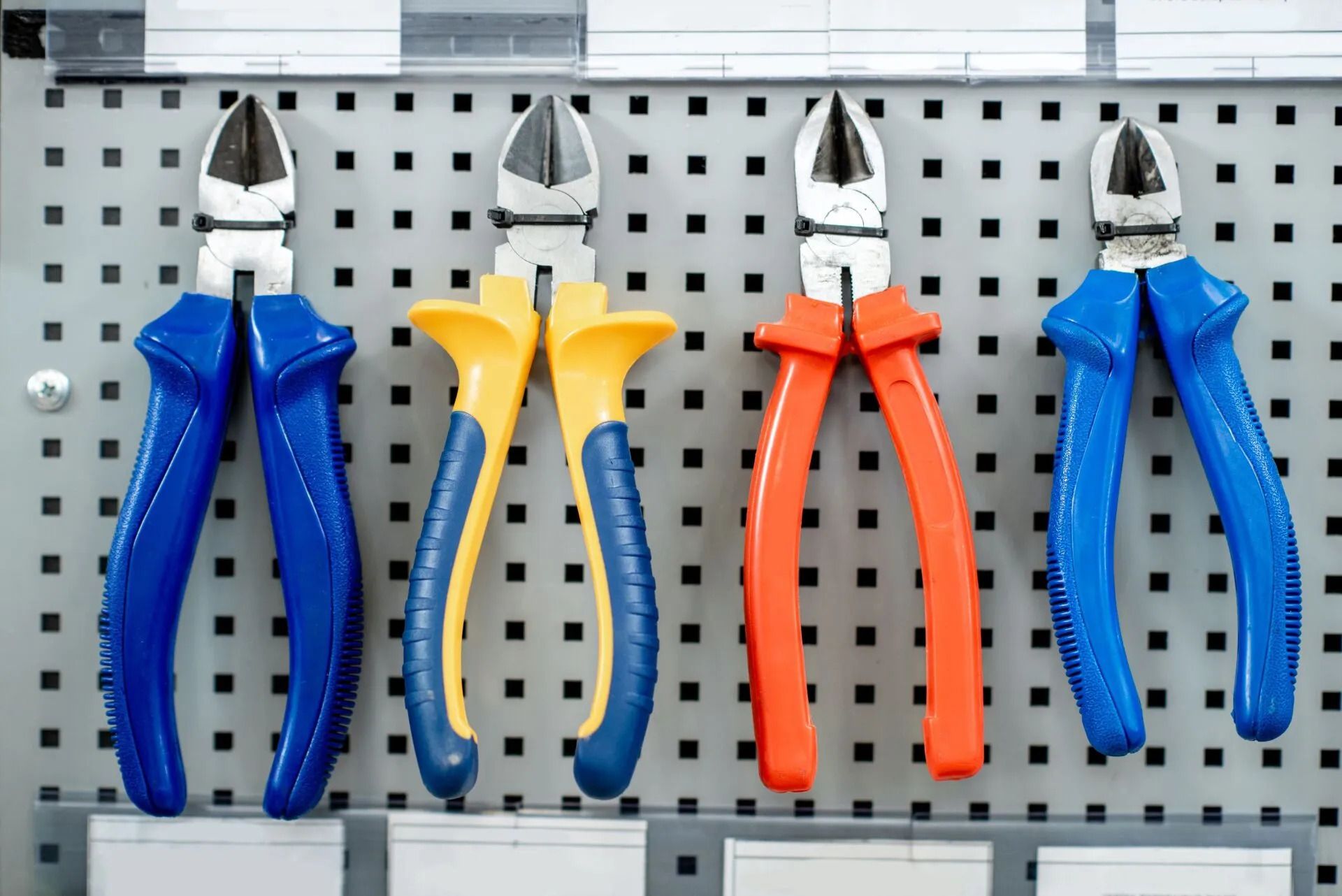 Choosing Colors for Your Dip or Spray Coating Project