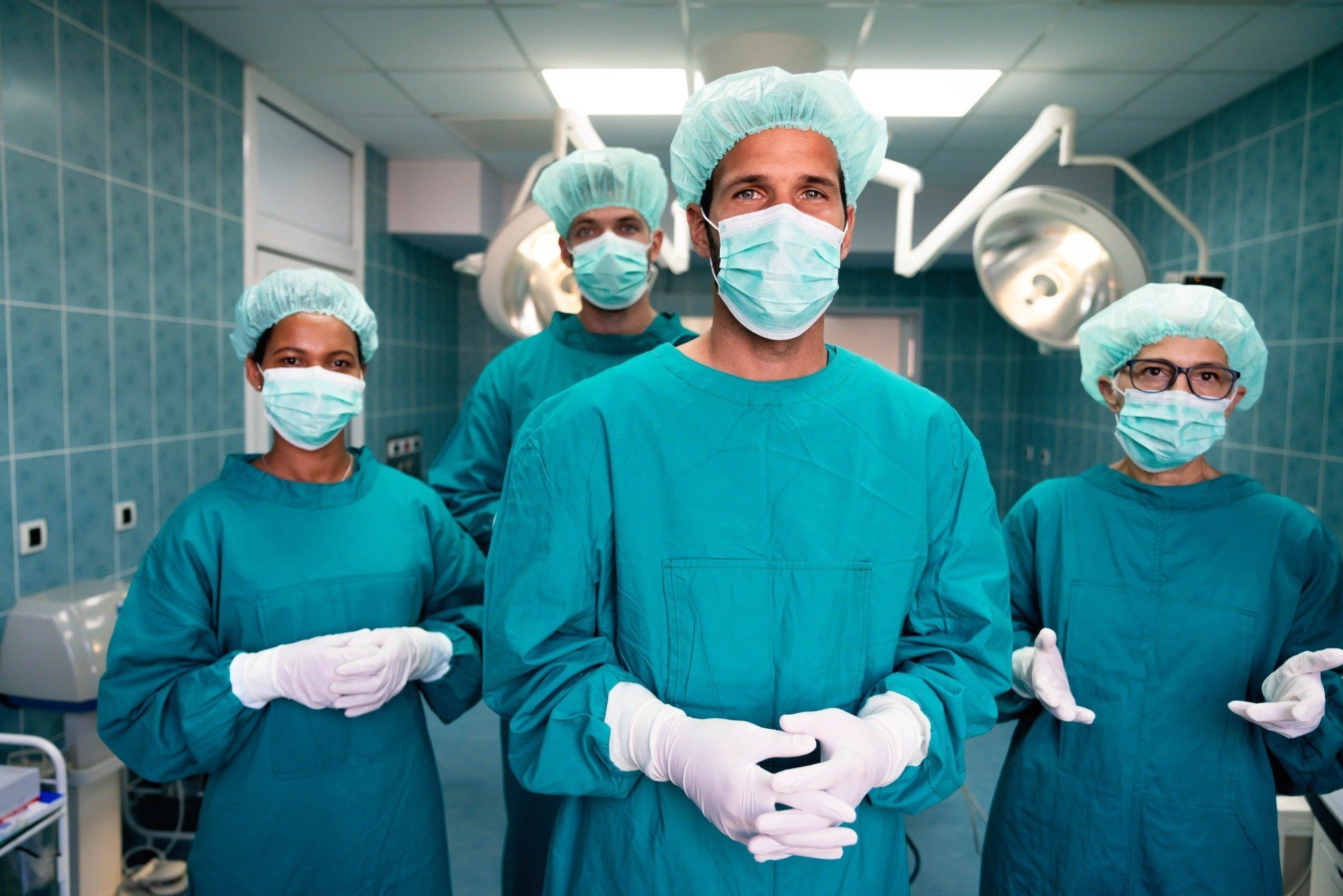 Keeping Healthcare Workers Safe With Dip & Spray Coating