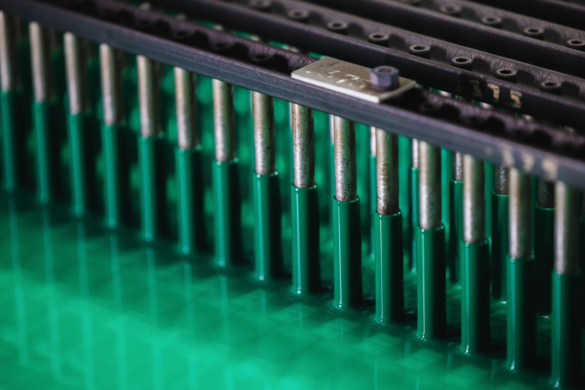 Precision Dip Coating: Plastic Coating Services For Medical, Hand Tools ...